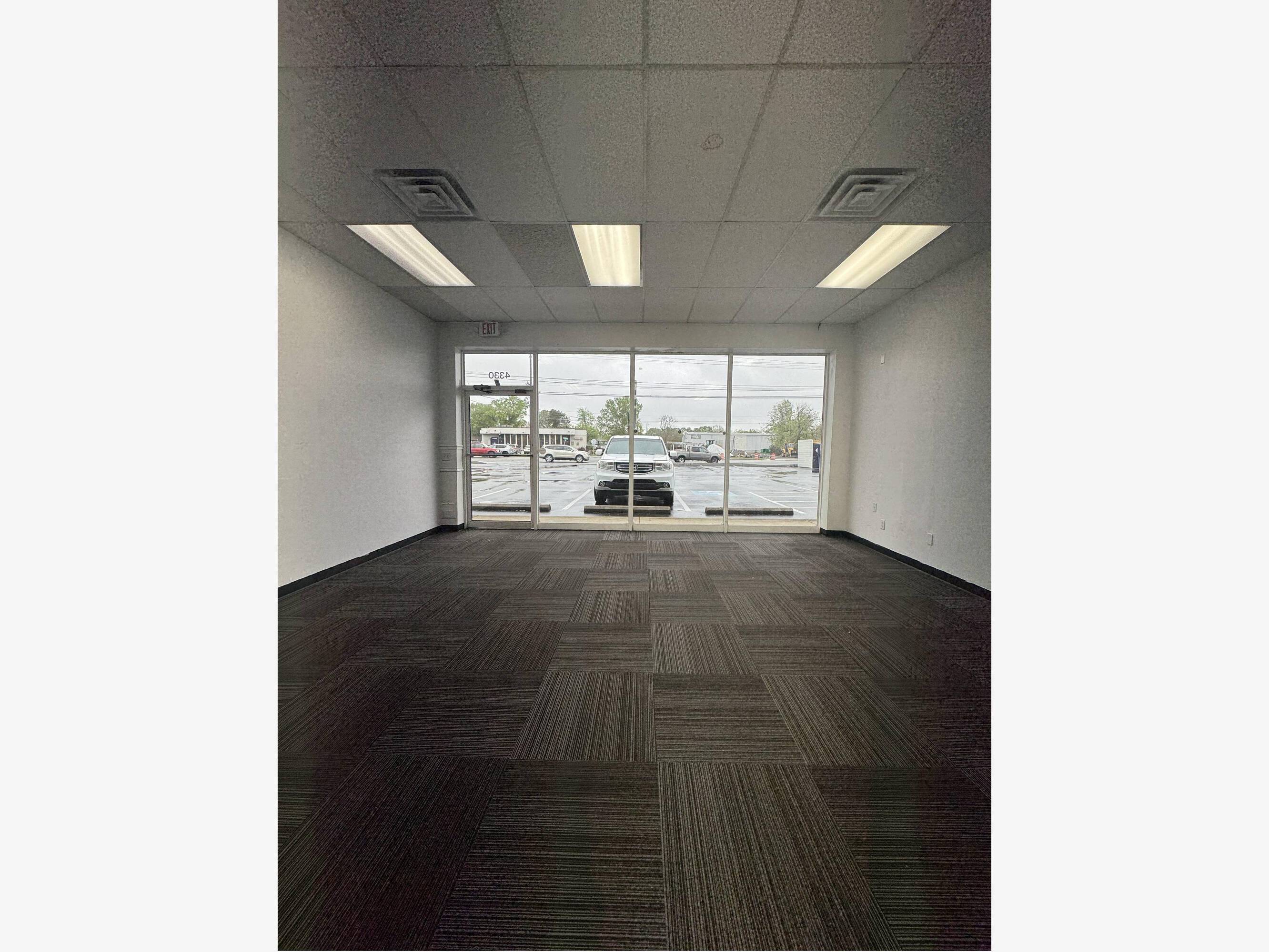 4330 RINGGOLD RD East Ridge TN 37412-2751 APN: 169G E 048 | Crexi.com