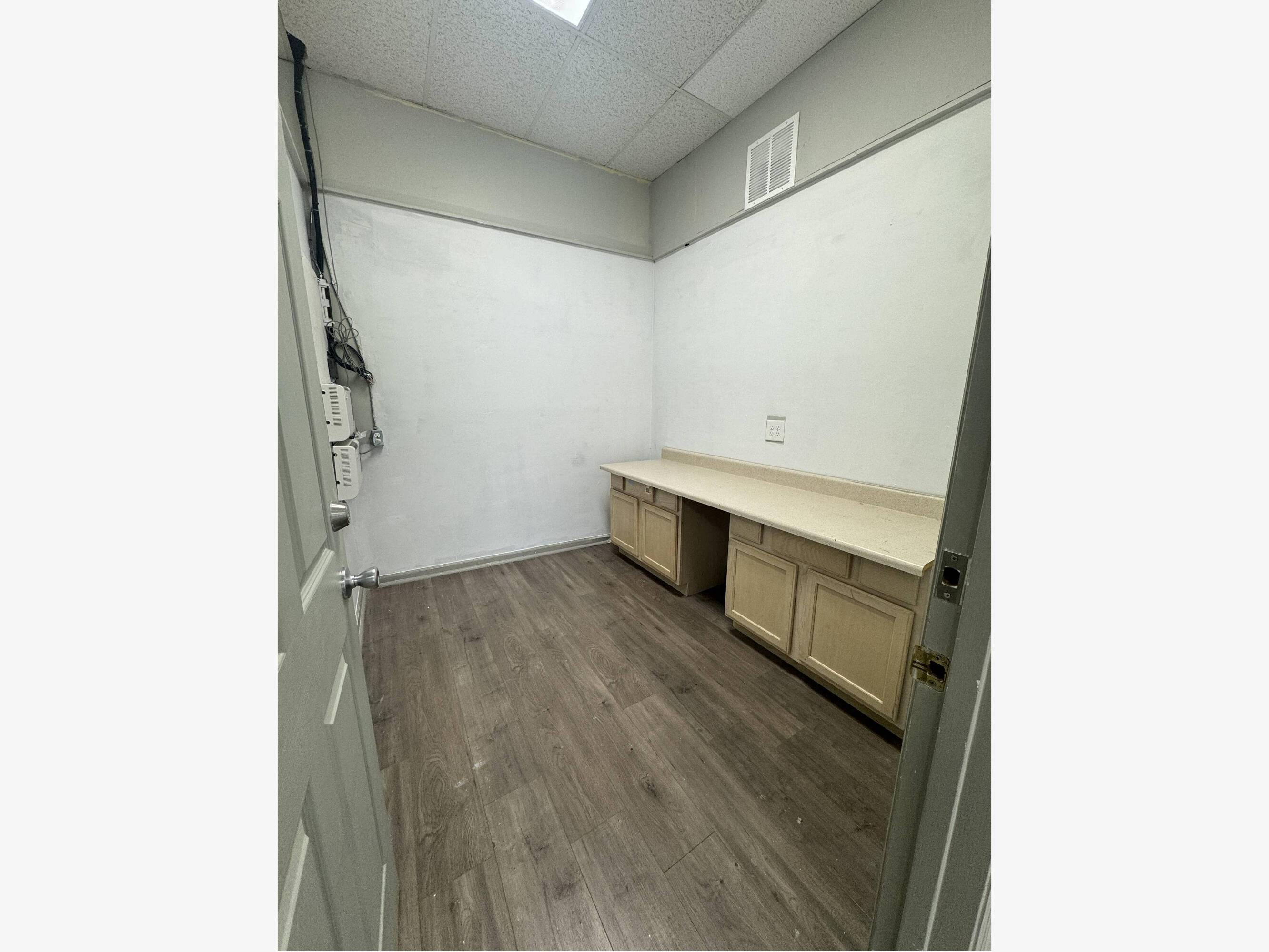 4330 RINGGOLD RD East Ridge TN 37412-2751 APN: 169G E 048 | Crexi.com