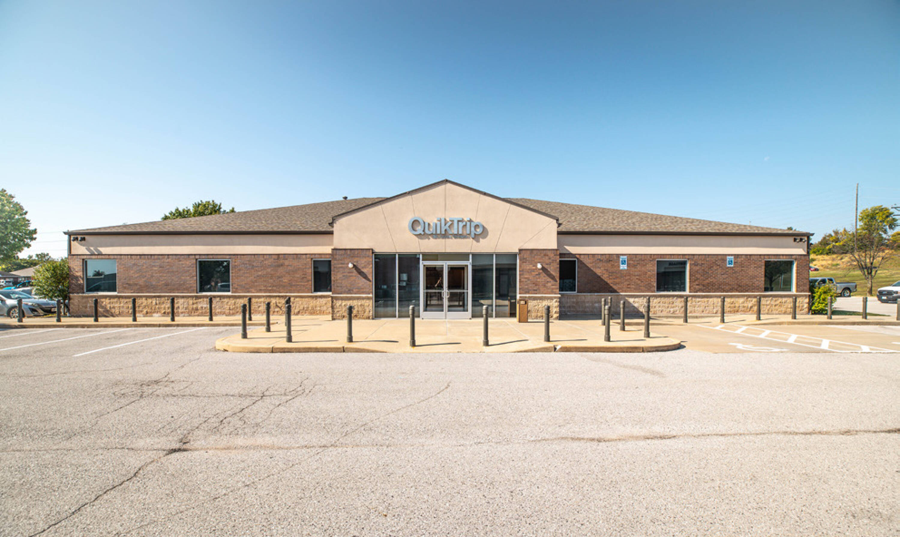 2255 Bluestone Dr, Saint Charles, MO 63303 | Crexi.com