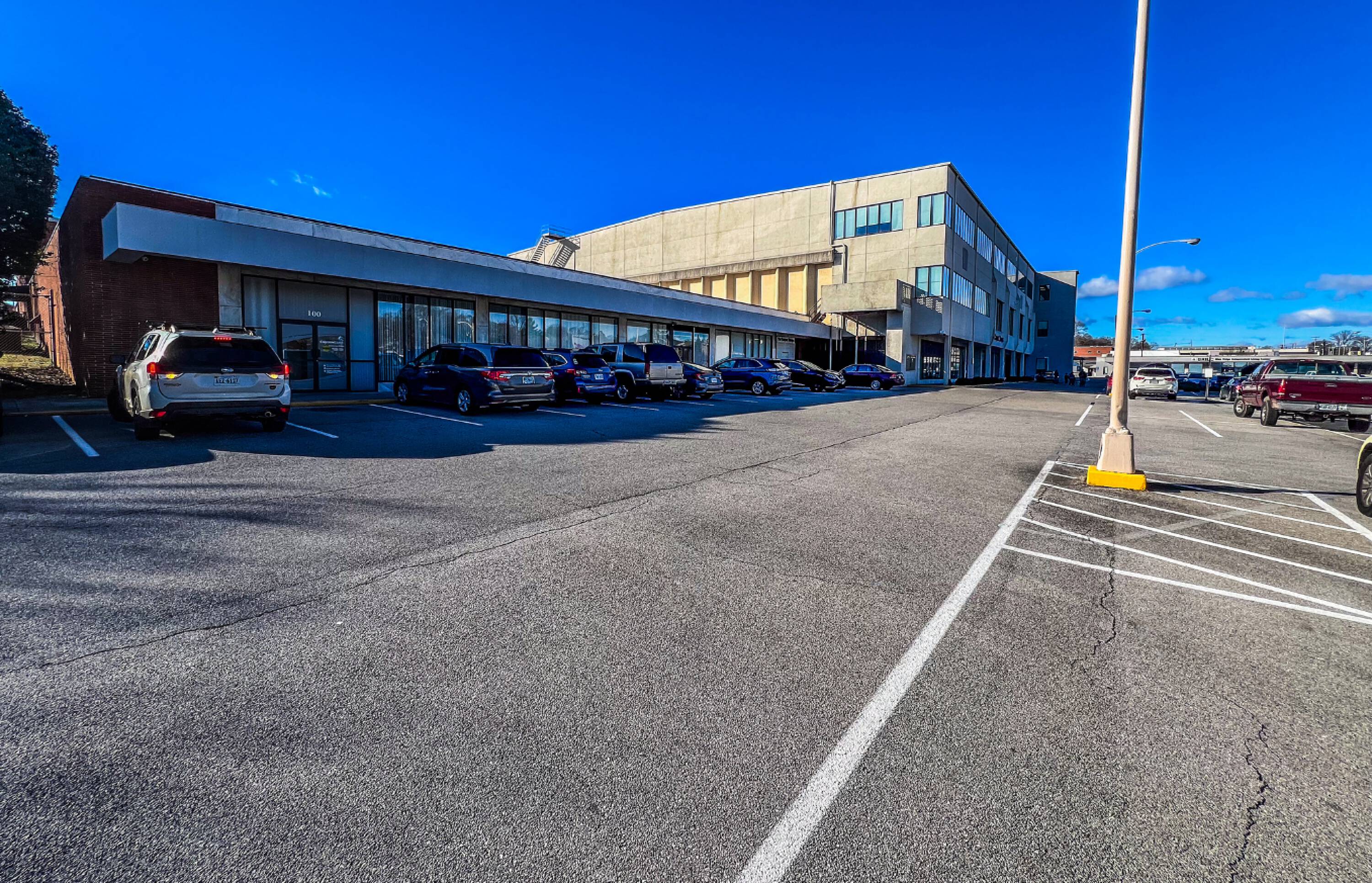 1502 Williamson Rd NE, Roanoke, VA 24012 | Crexi.com