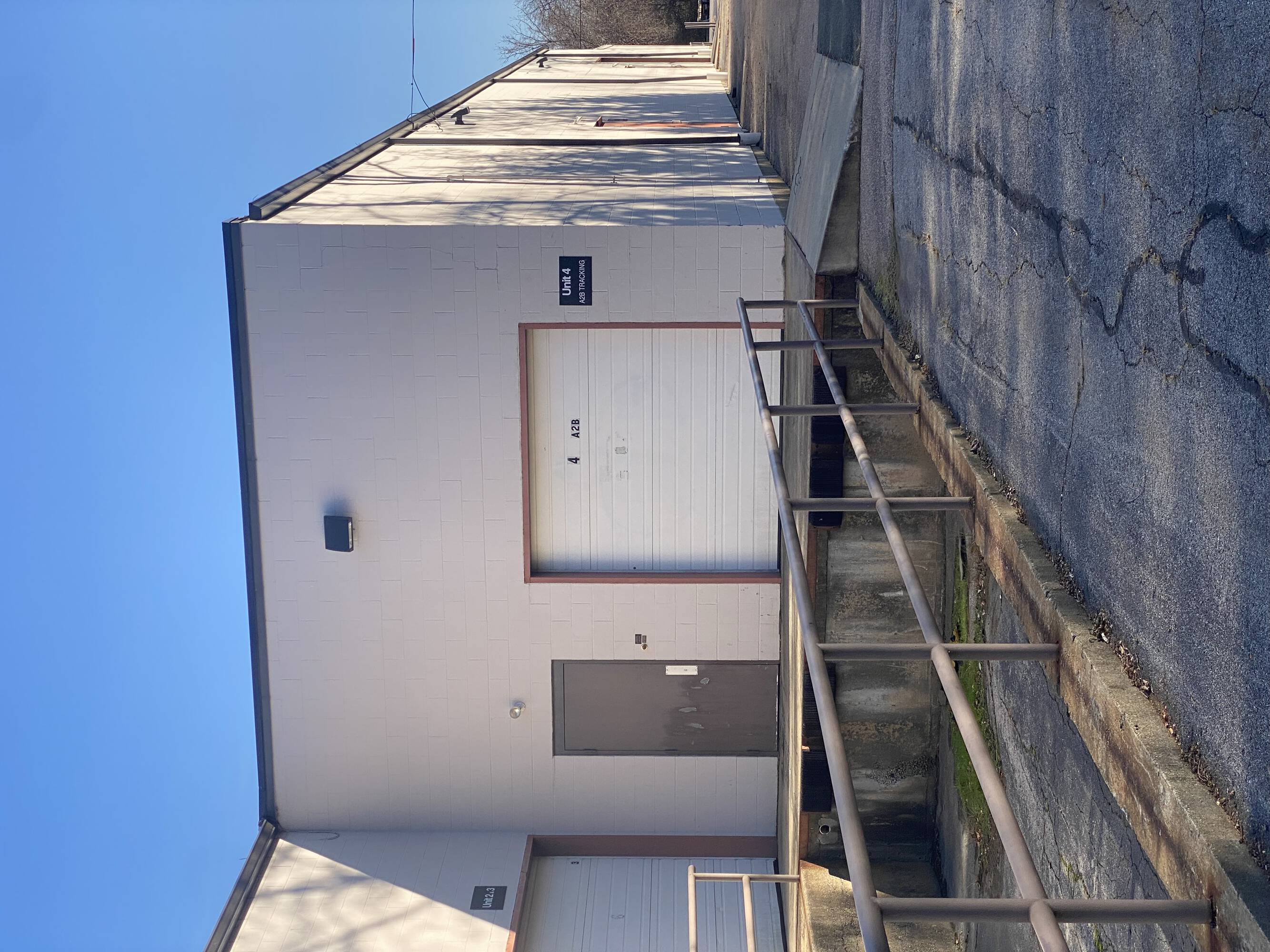 207 HIGHPOINT AVE Portsmouth RI 02871-1444 APN: 38-17 | Crexi.com