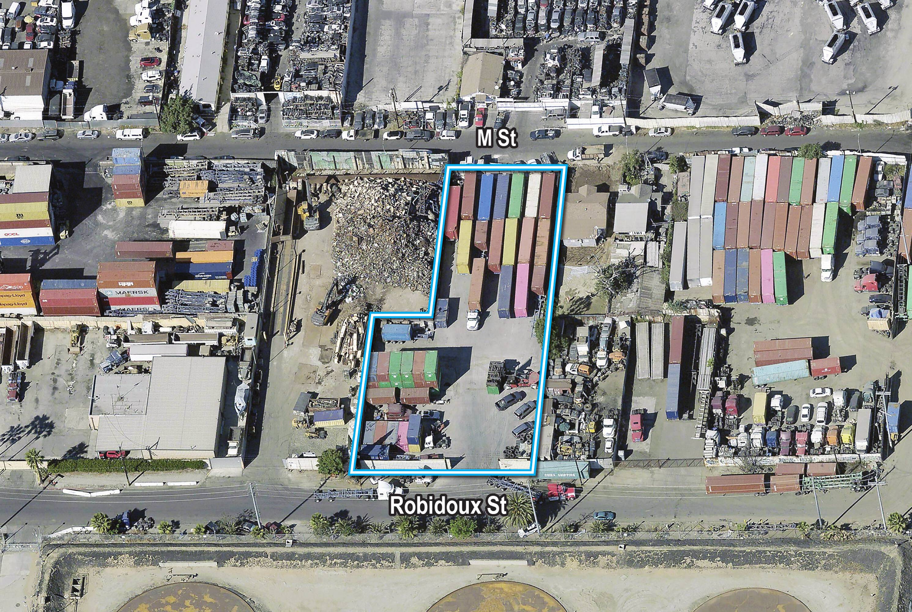 1825 E. Robidoux, Robidoux Street, CA 90744 | Crexi.com