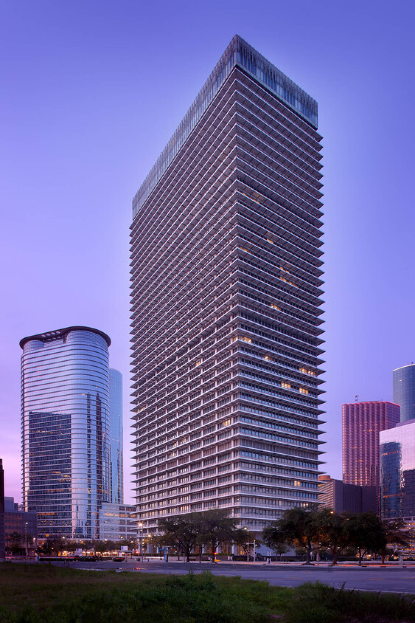 800 Bell St, Houston, TX 77002 | Crexi.com