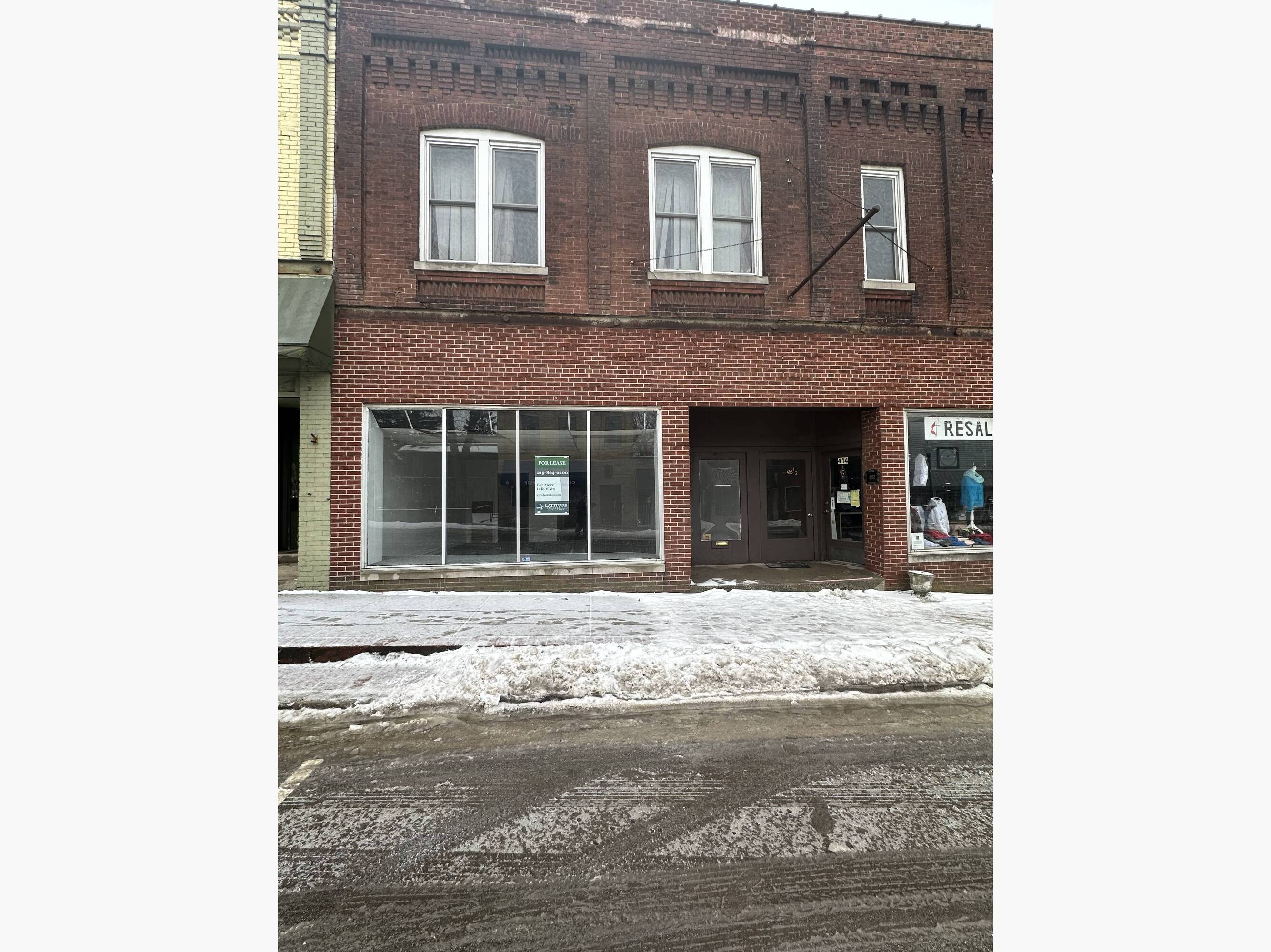 416 E COMMERCIAL AVE Lowell IN 46356-1815 APN: 45-19-23-456-006.000-008 ...