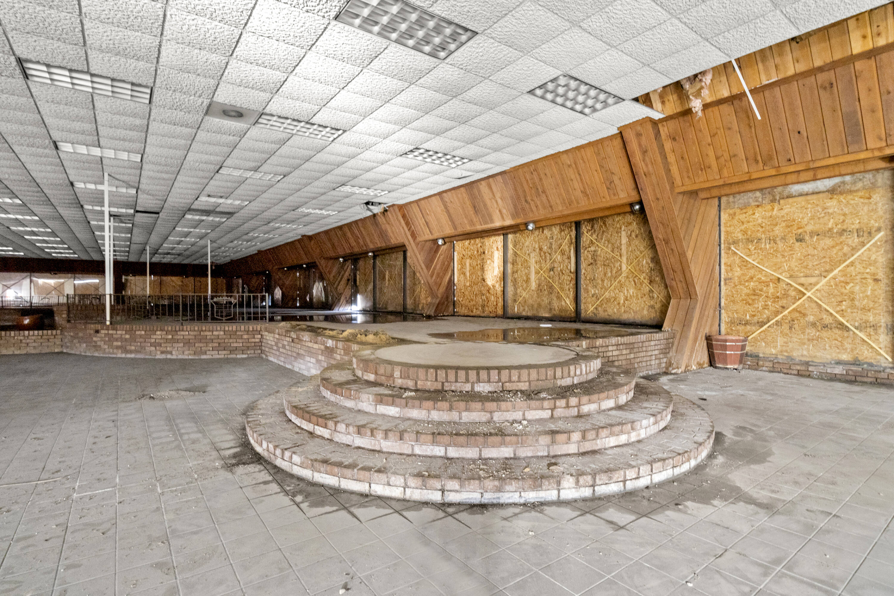 24501 W 7 Mile Rd, Detroit, MI 48219 | Crexi.com