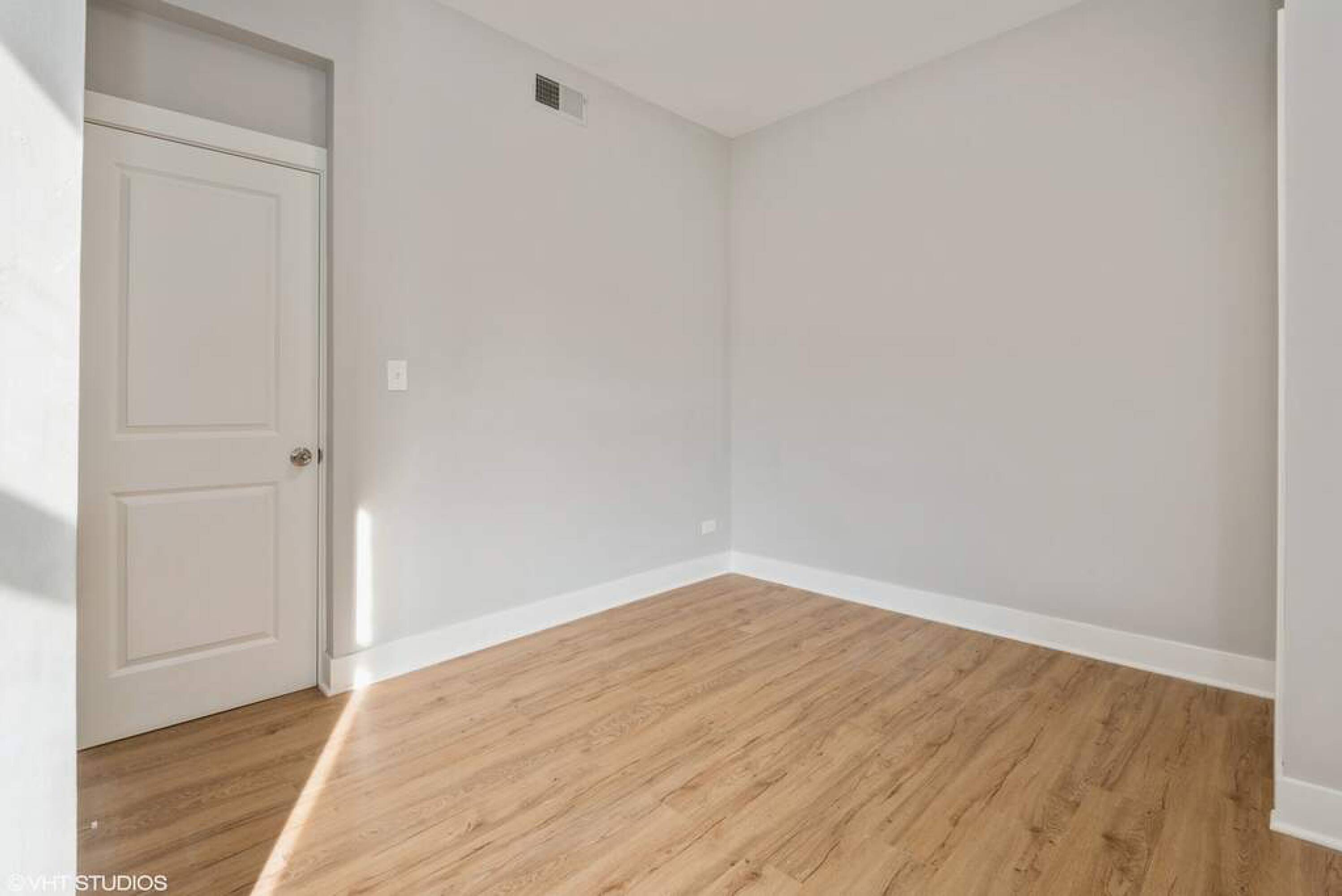 3542 N Halsted St, Chicago, IL 60657 | Crexi.com