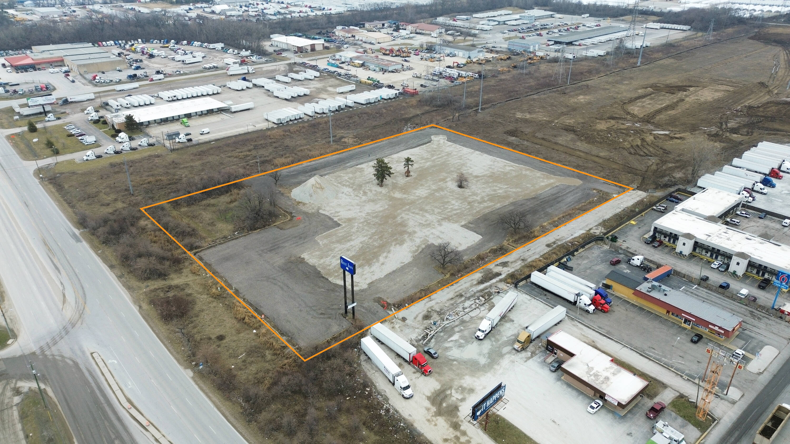 4505 S Harding St, Indianapolis, IN 46217 | Crexi.com