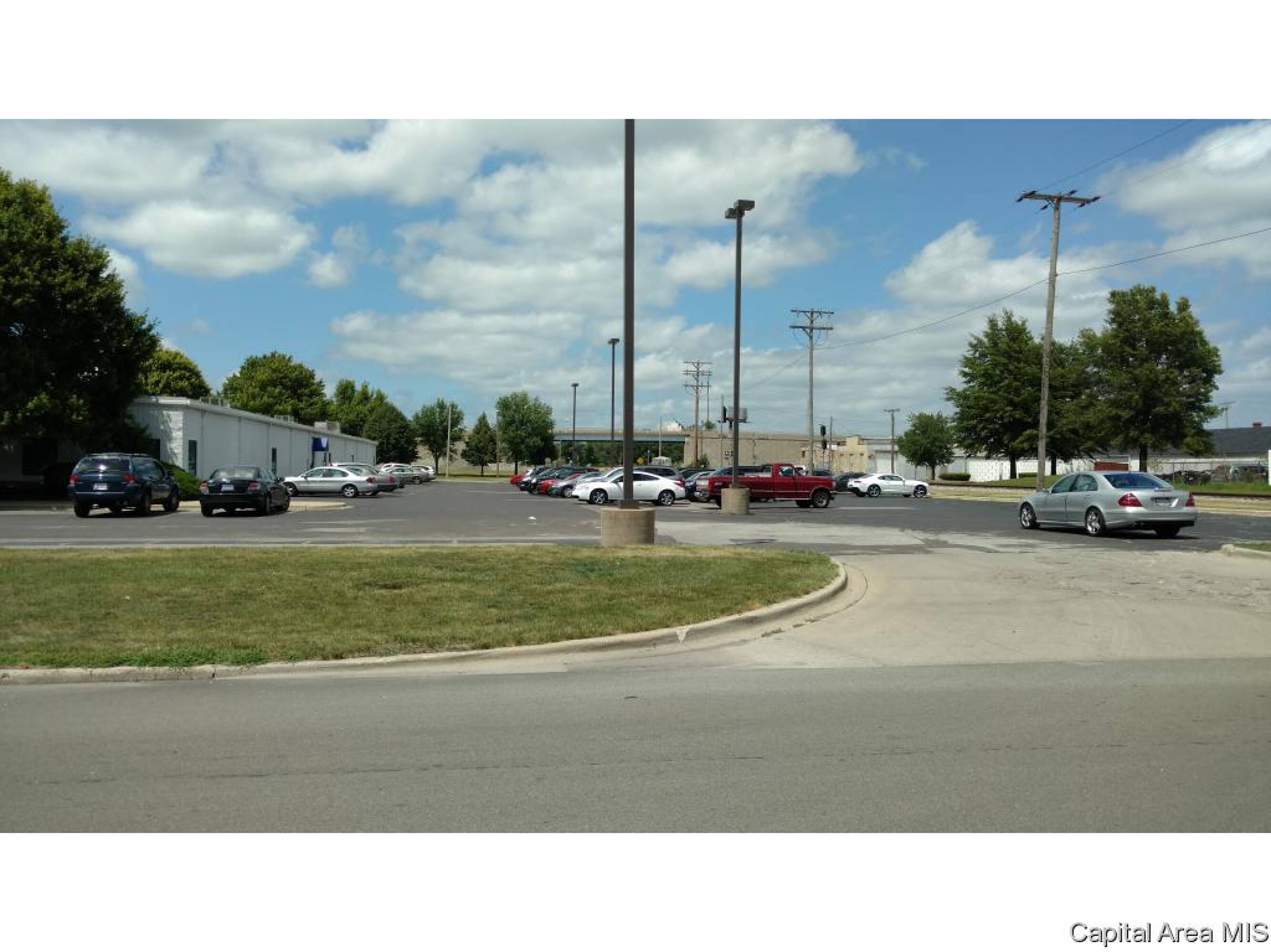 100 S Martin Luther King Jr Dr, Springfield, IL 62703 | Crexi.com