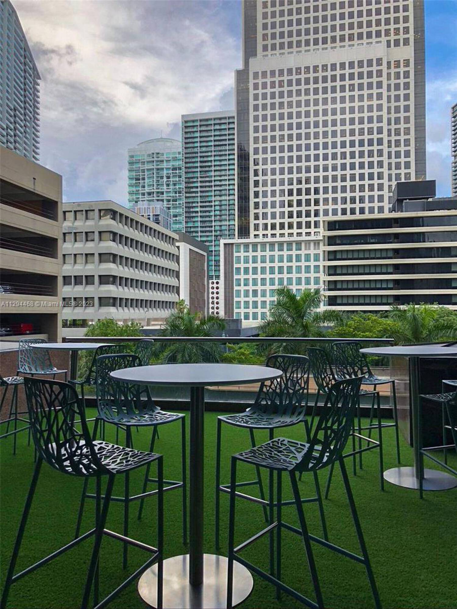 800 Brickell Ave # 4, Miami, FL 33131 | Crexi.com