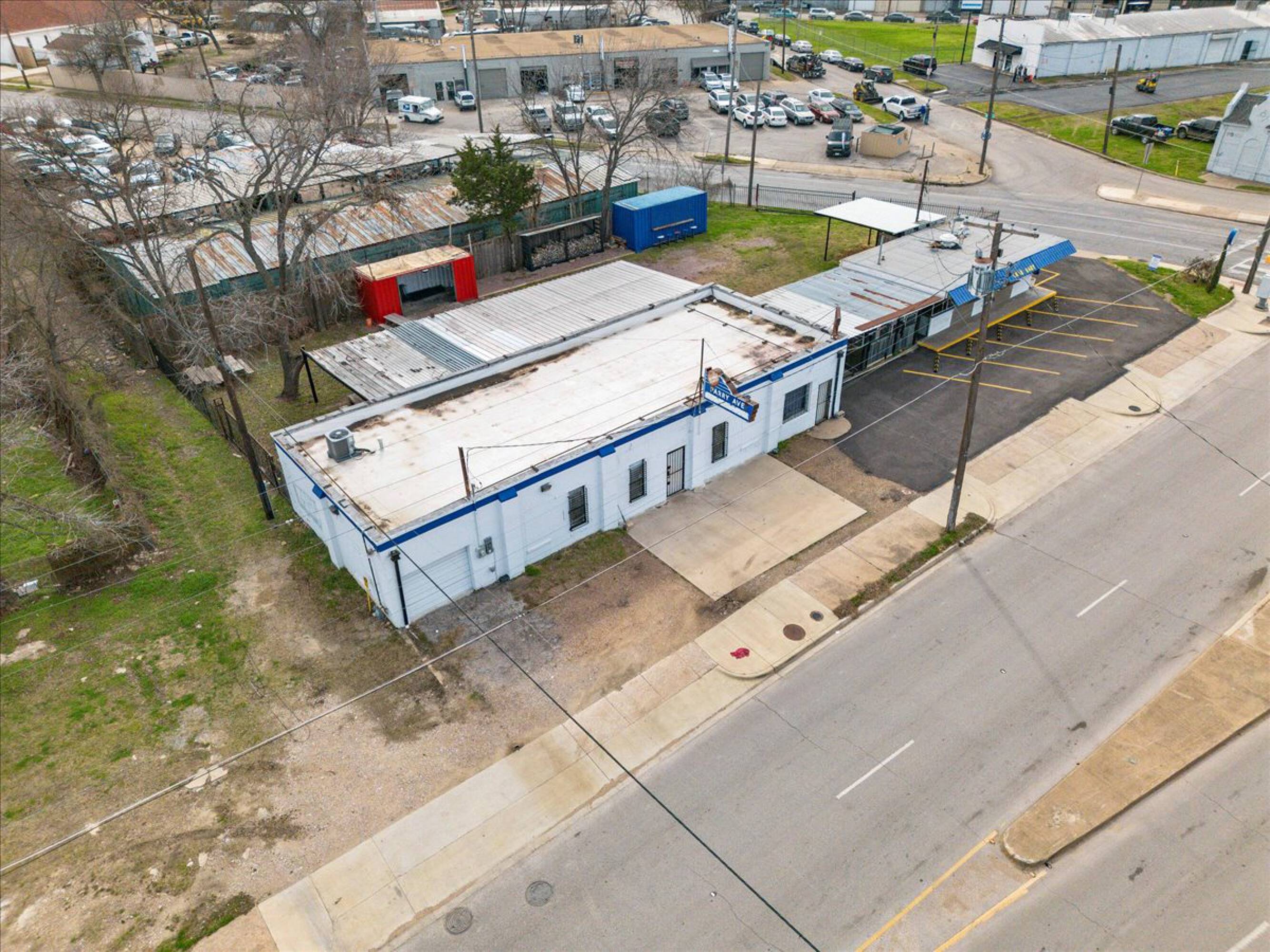 4323 PARRY AVE Dallas TX 75223 APN: 001076001405A0000 | Crexi.com