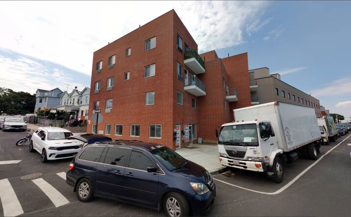 31-4 107th St, Queens, NY 11369 | Crexi.com