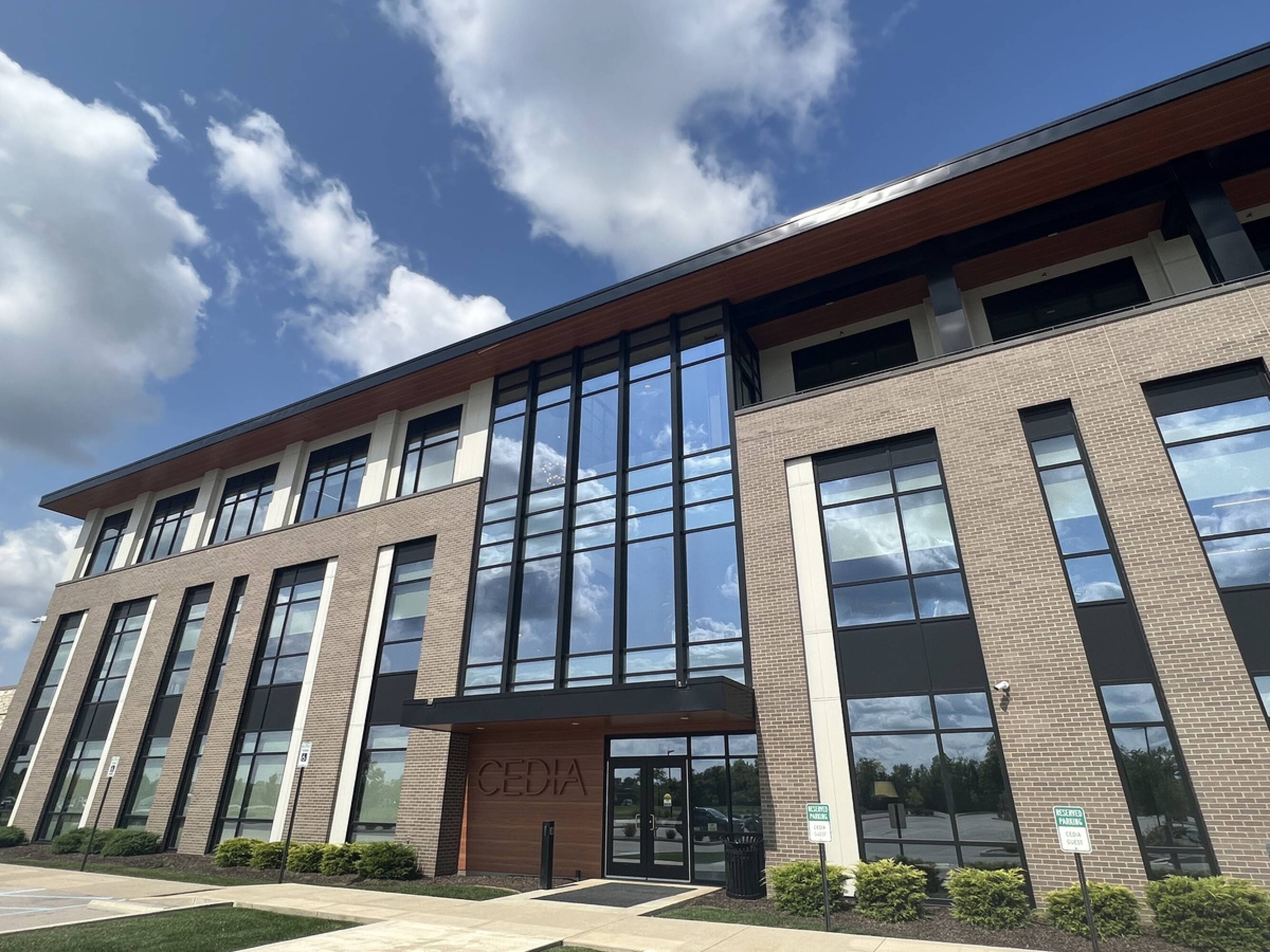 8475 Nightfall Ln, Fishers, IN 46037 | Crexi.com