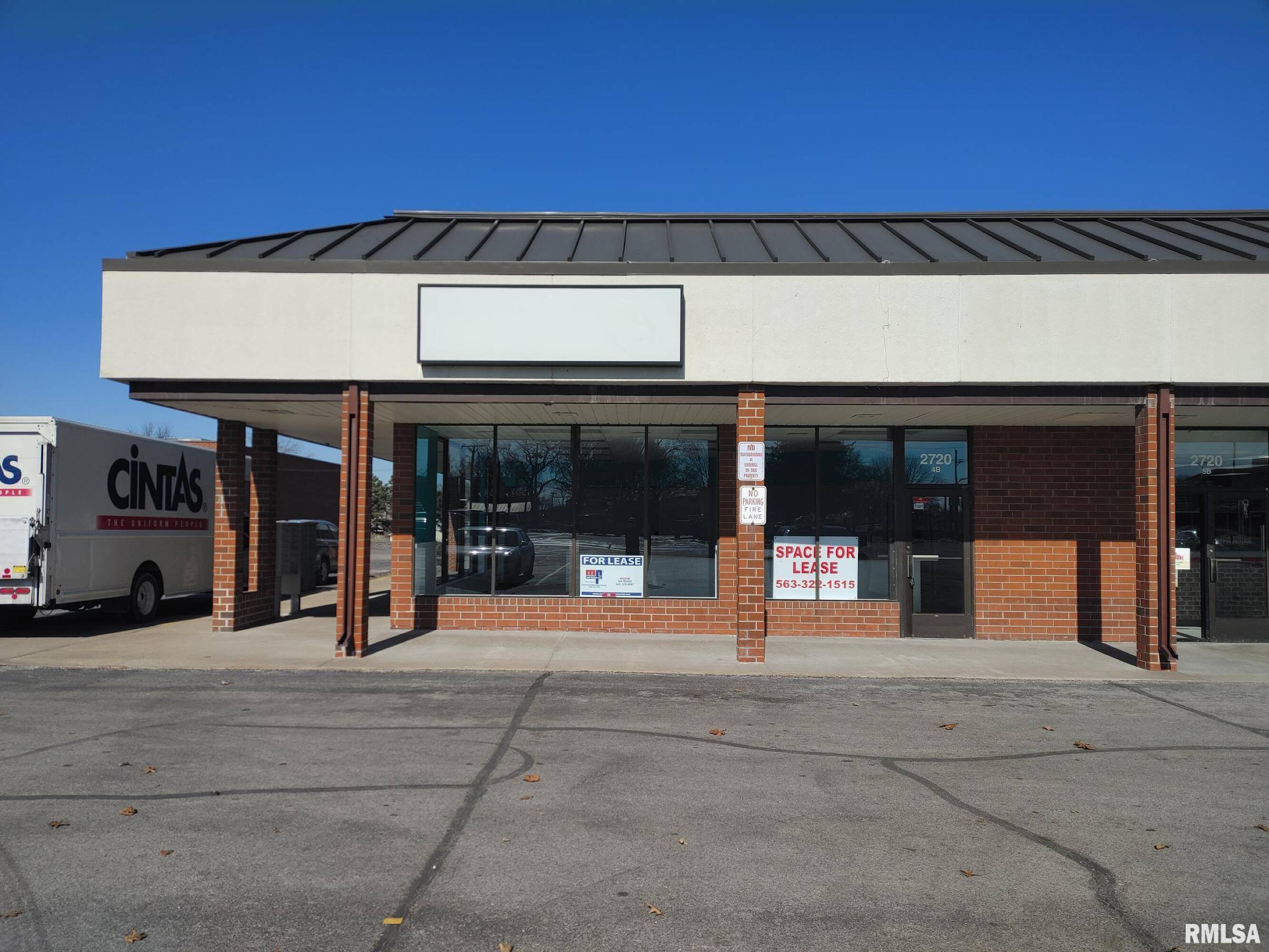 2720 LOCUST Street, Davenport, IA 52804 | Crexi.com
