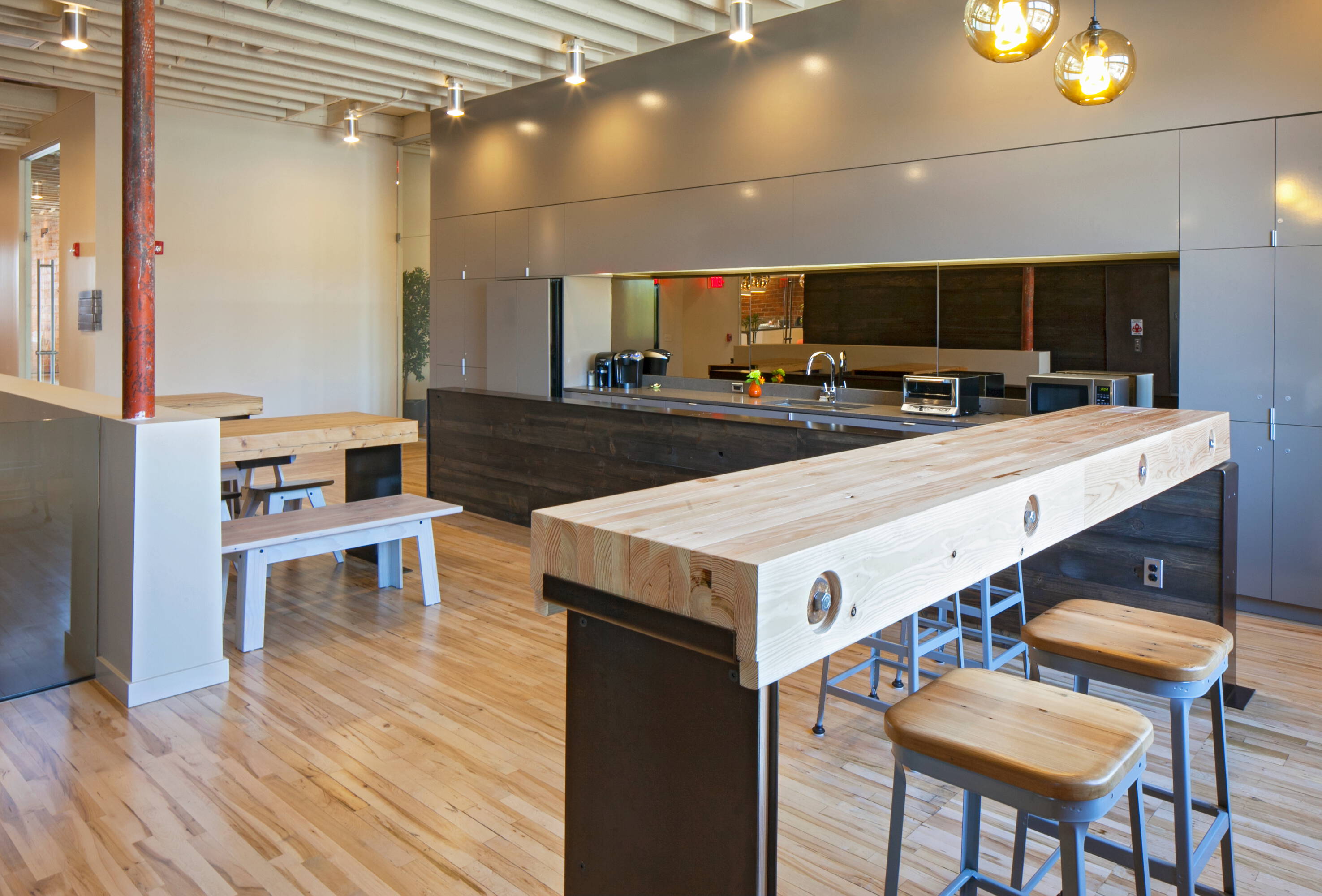 1000 NW Wall St, Bend, OR 97703 | Crexi.com