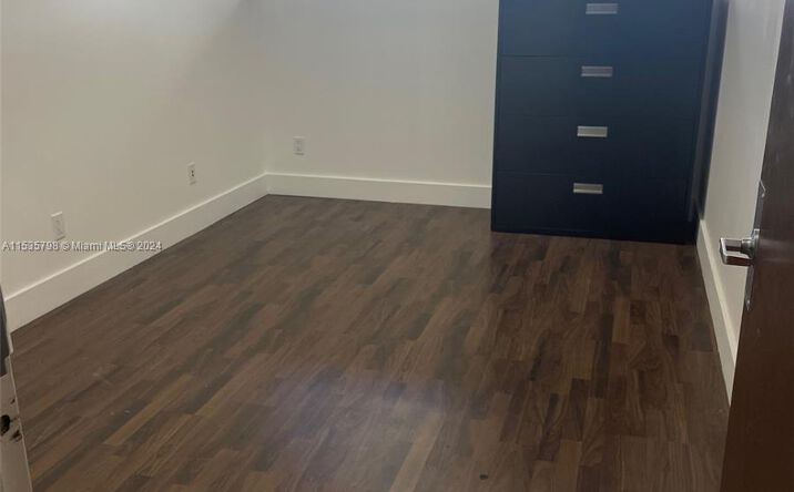 1125 NE 125th St # 111, North Miami, FL 33161 | Crexi.com