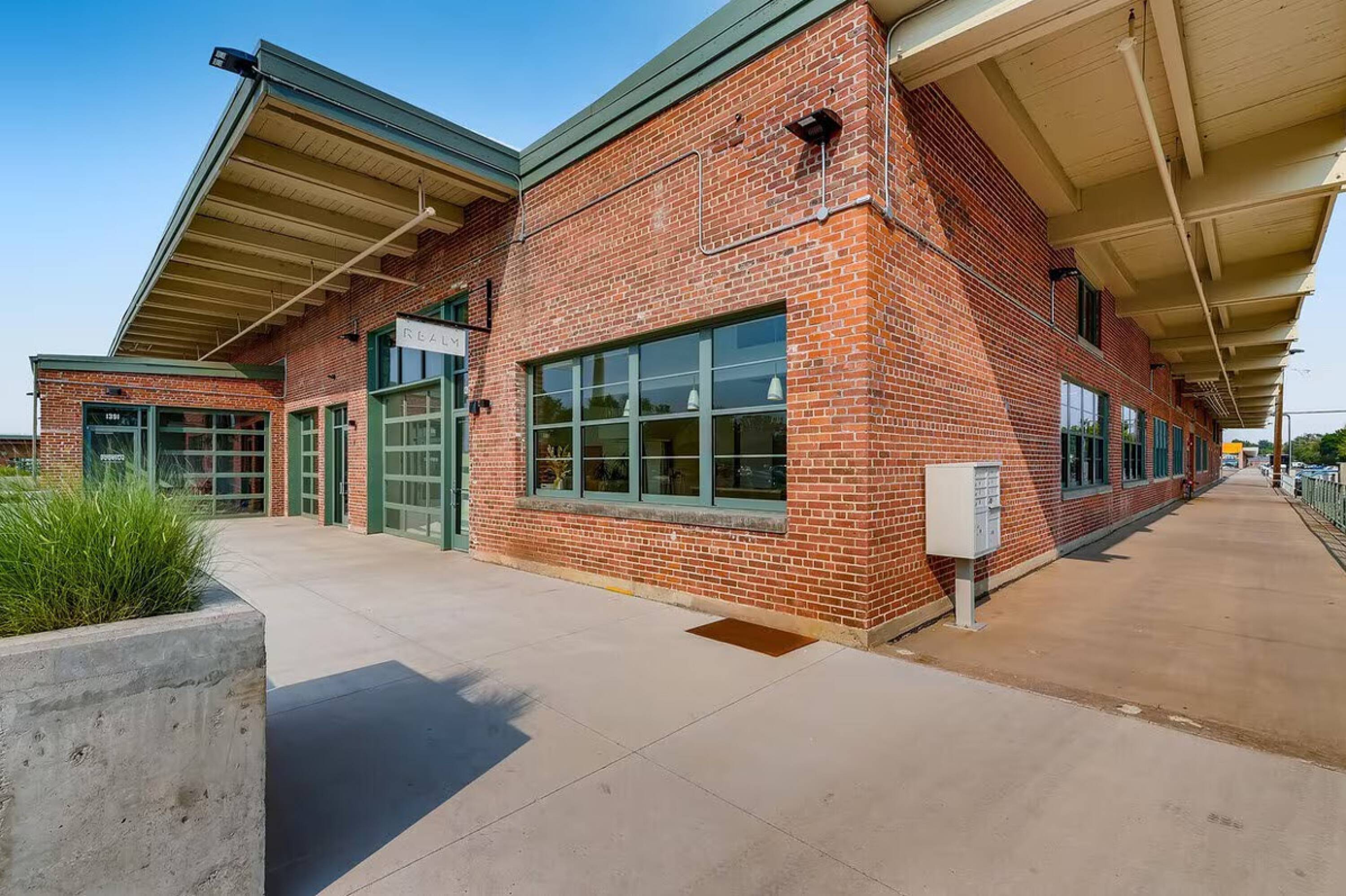 N Steele St, Denver, CO 80206 | Crexi.com