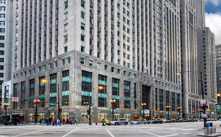 33 N La Salle St, Chicago, IL 60602 | Crexi.com