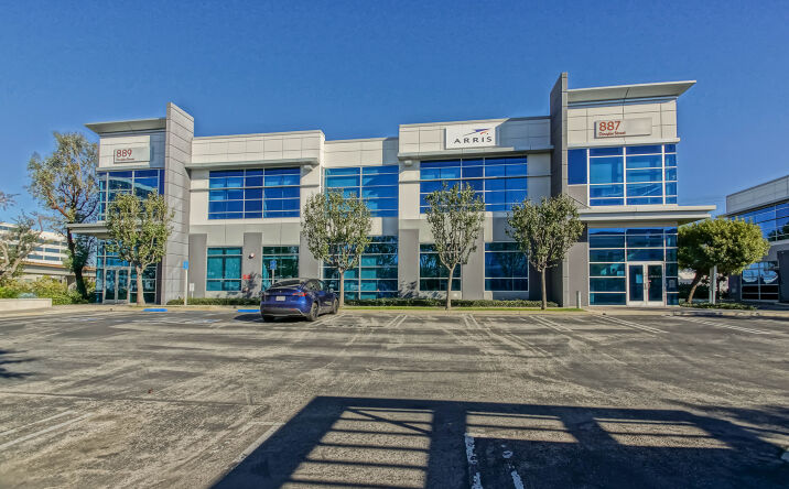 700 S Douglas St, El Segundo, CA 90245 | Crexi.com