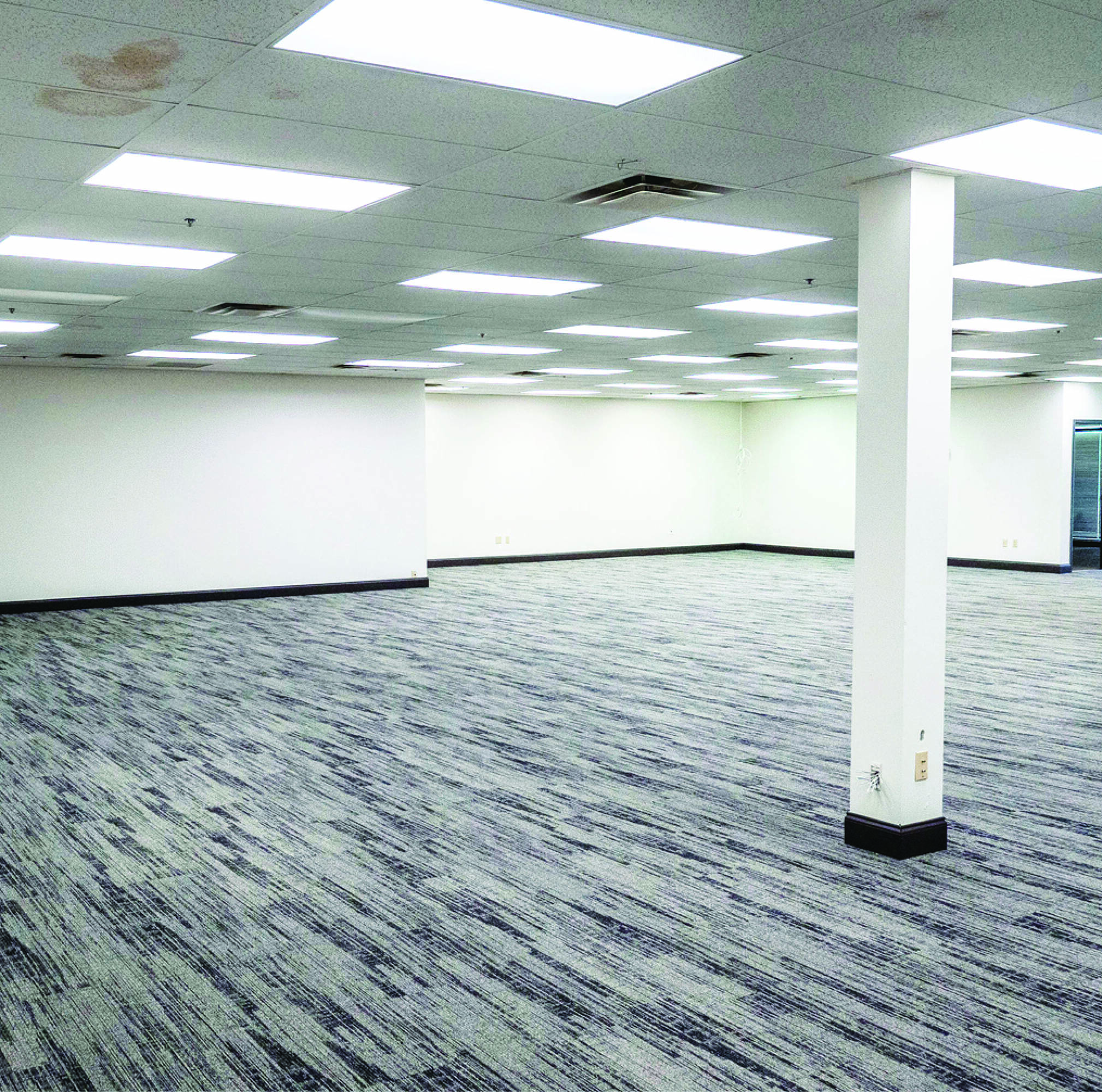 7720 Crown Point Ave, Omaha, NE 68134 | Crexi.com