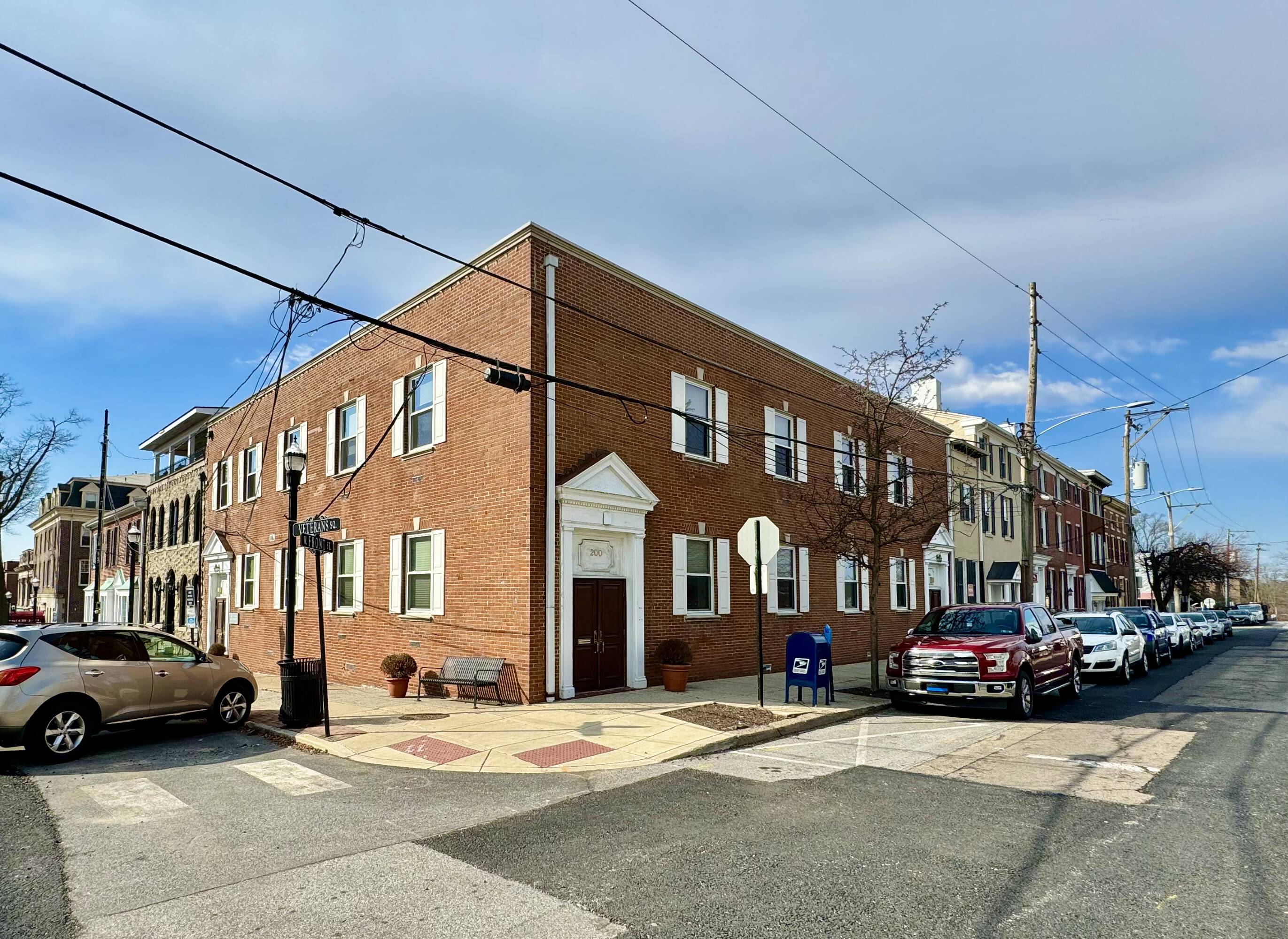 2 Veterans Sq., Media, PA 19063 | Crexi.com