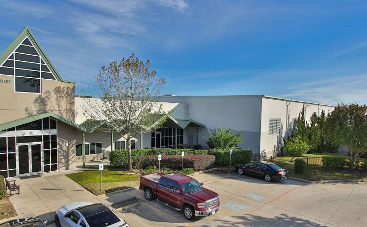 8701 Warehouse Center Dr, Humble, TX 77338 | Crexi.com
