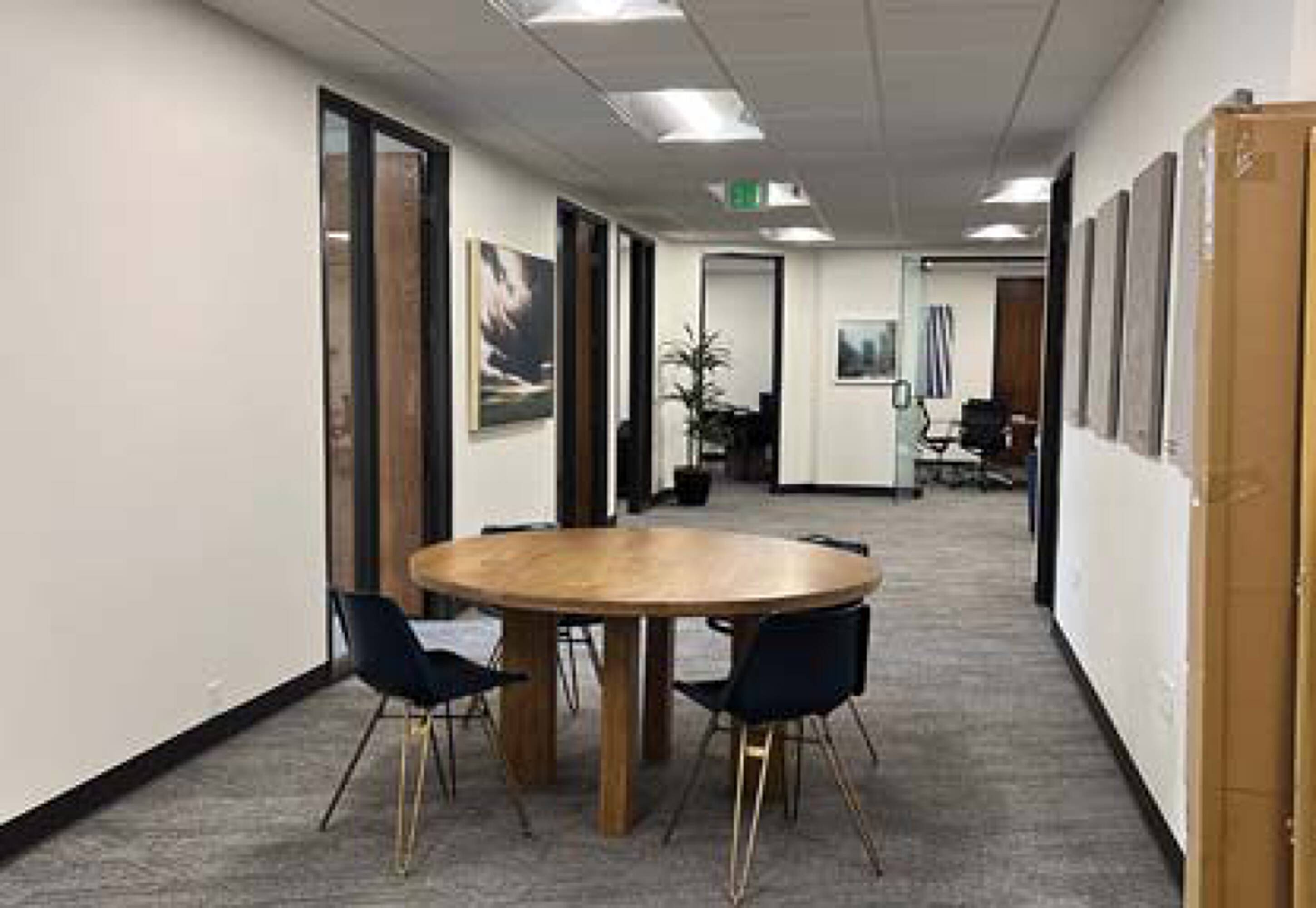 555 University Ave, Sacramento, CA 95825 | Crexi.com