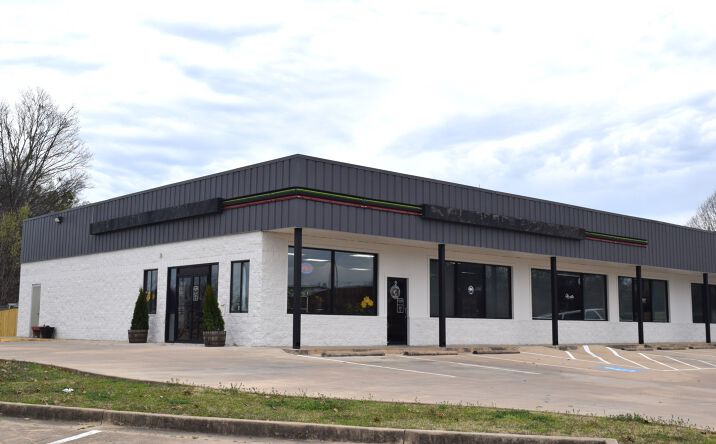 8434 Phoenix Ave, Fort Smith, AR 72903 | Crexi.com