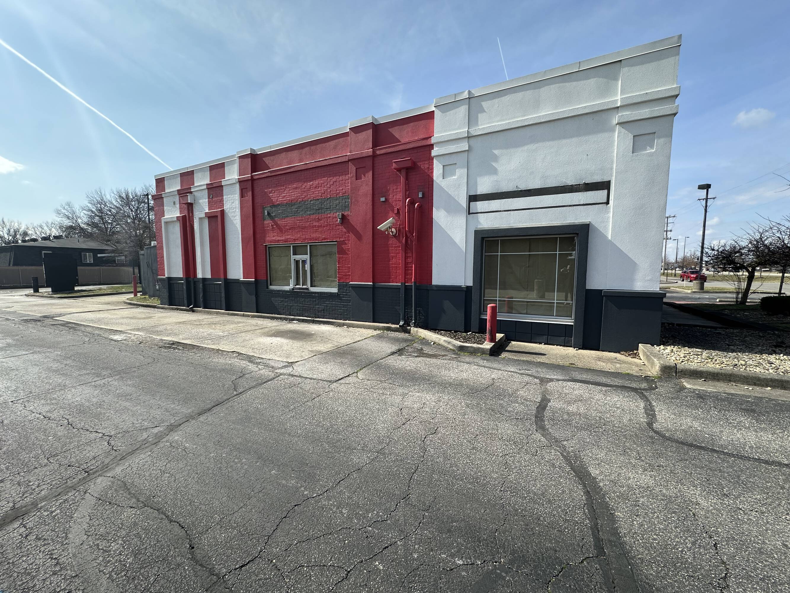 2081 Morse Rd, Columbus, OH 43229 | Crexi.com