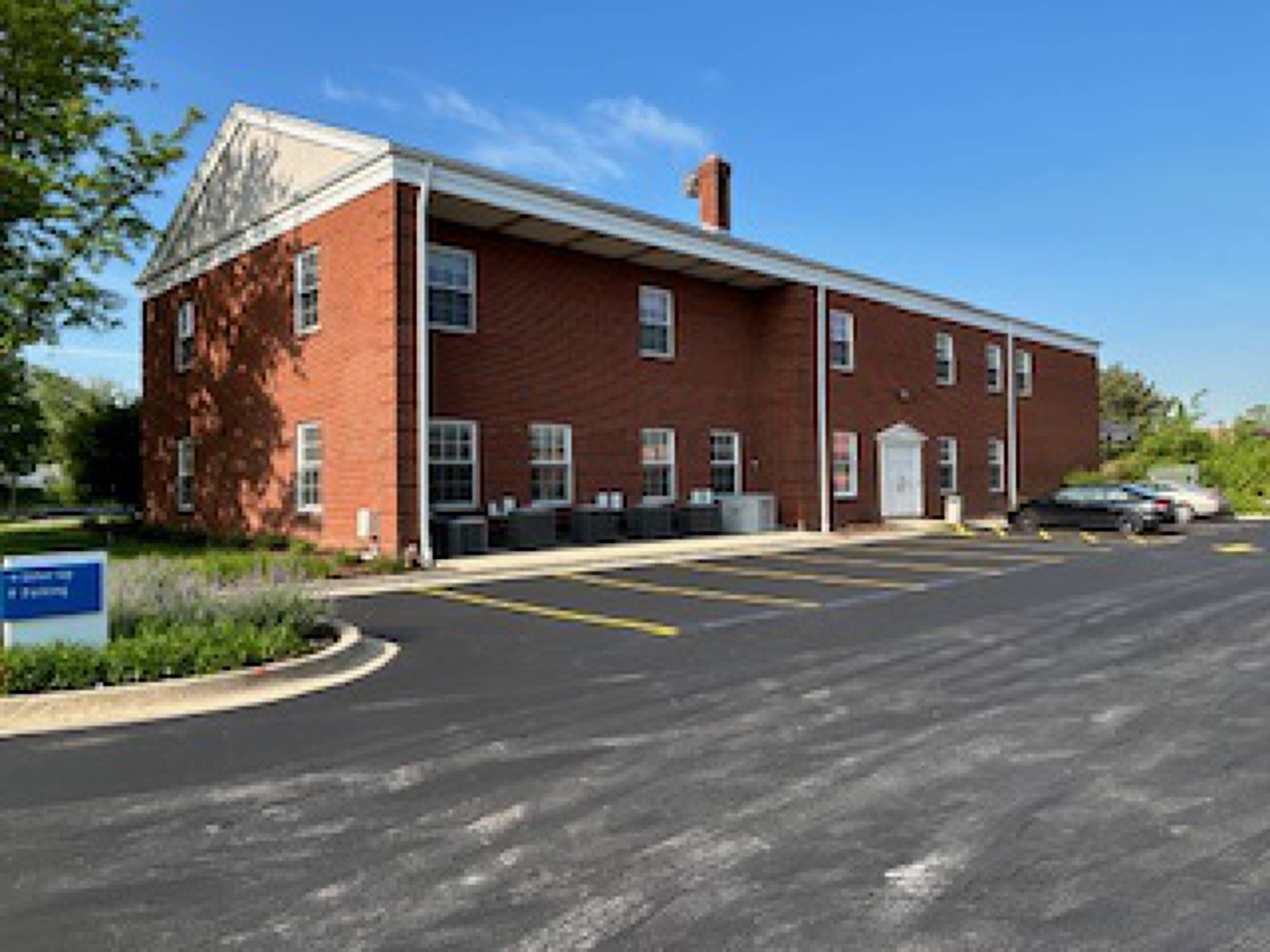 450 E Higgins Rd, Elk Grove Village, IL 60007 | Crexi.com