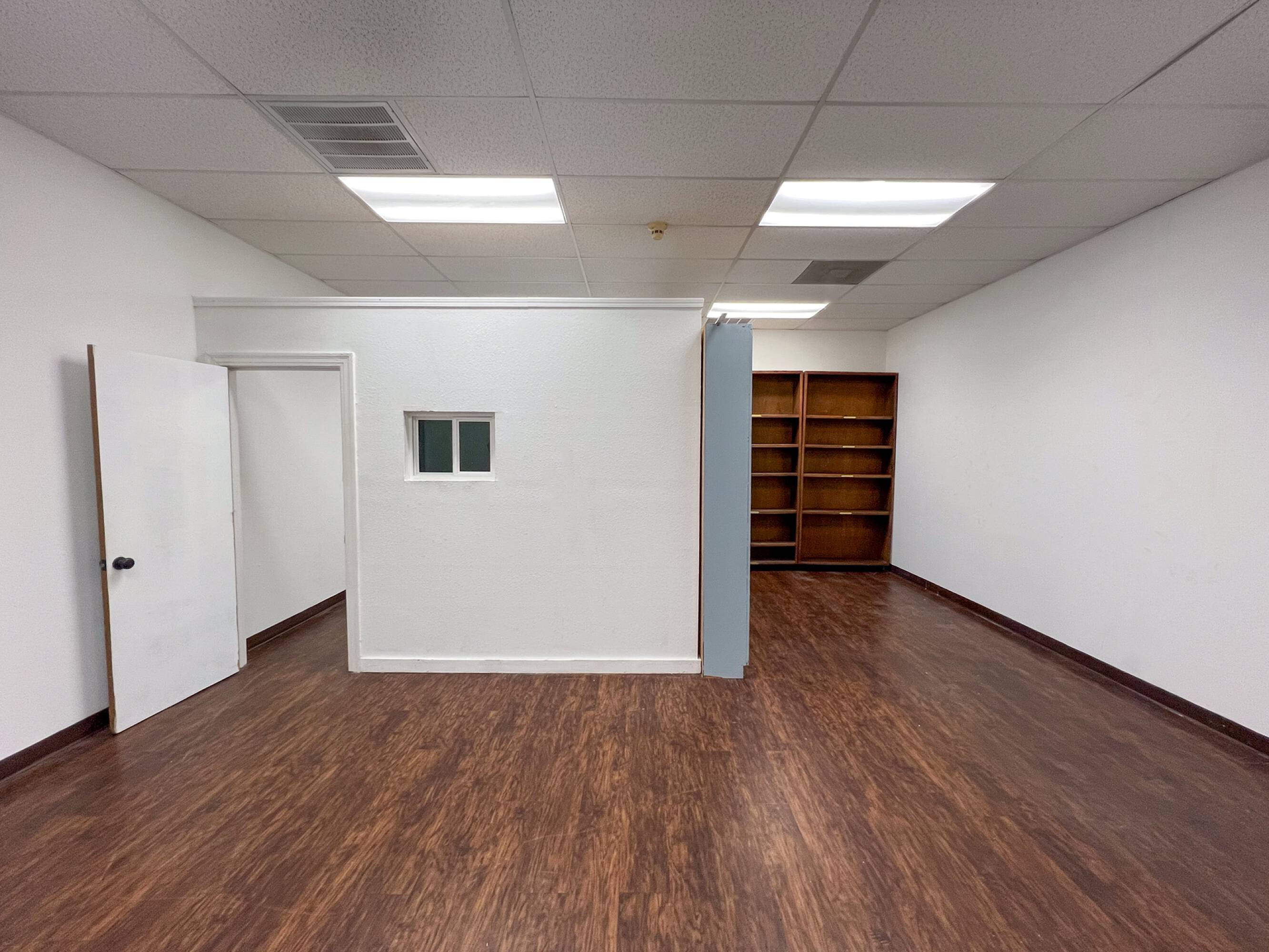 1305 SW Loop 410, San Antonio, TX 78227 | Crexi.com