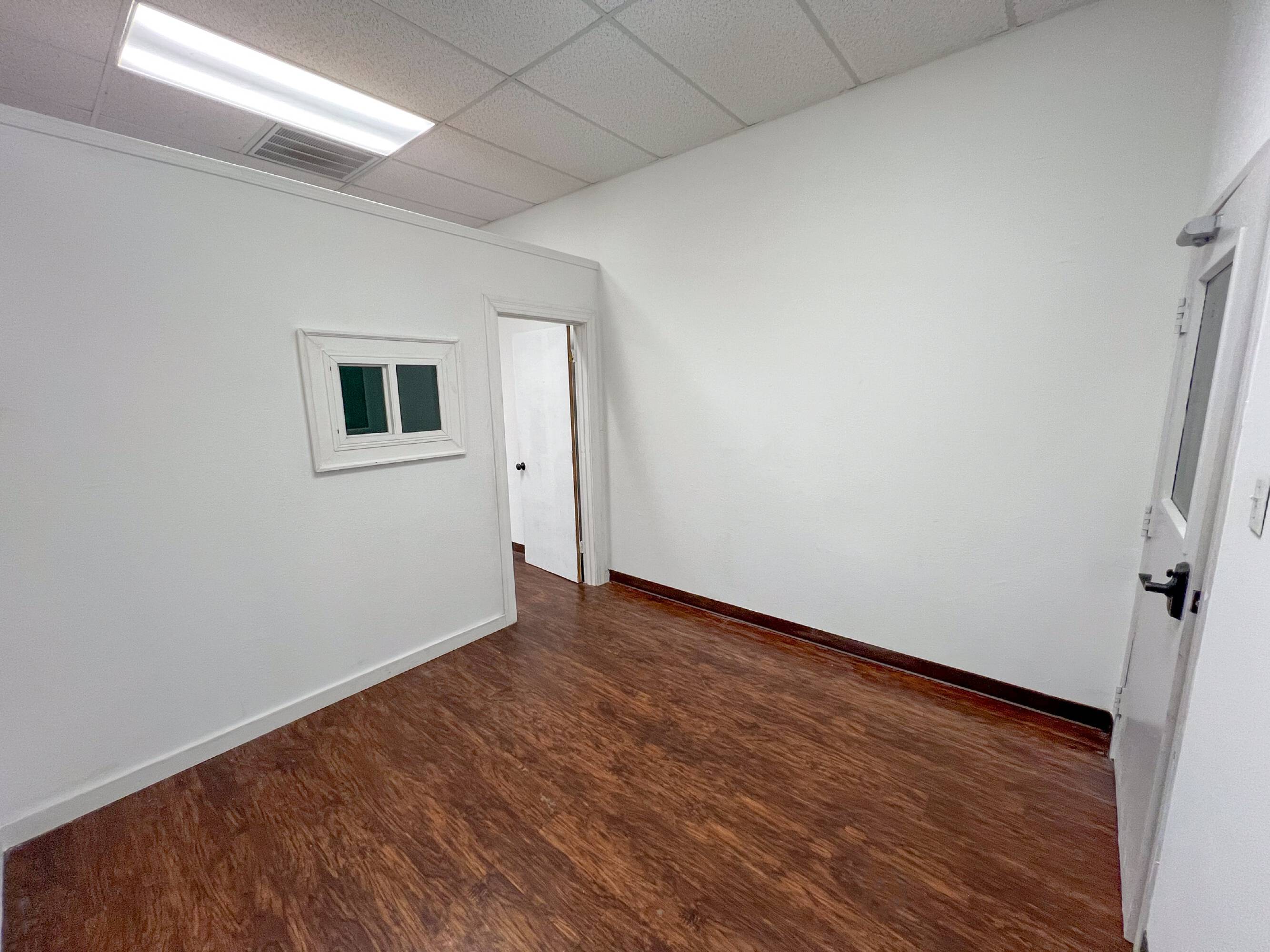 1305 SW Loop 410, San Antonio, TX 78227 | Crexi.com