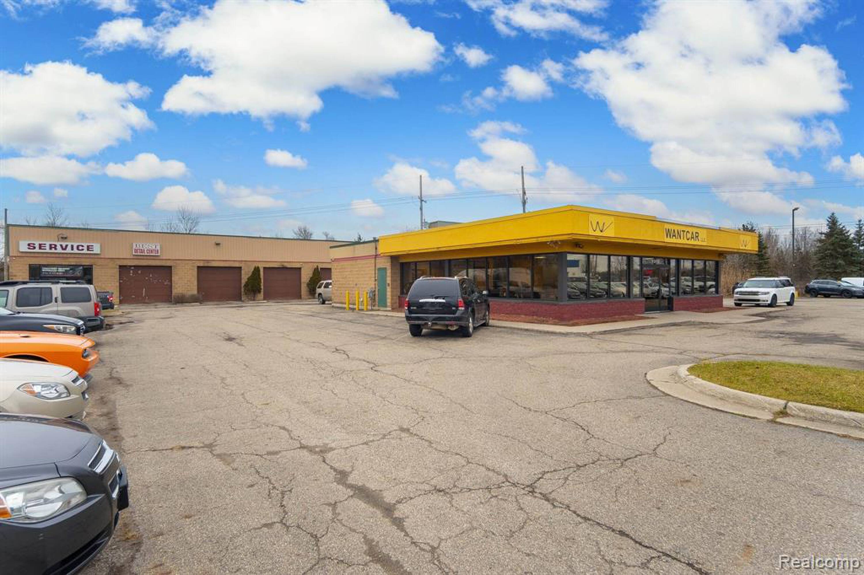 1315 S Waverly Rd, Lansing, MI 48917 | Crexi.com