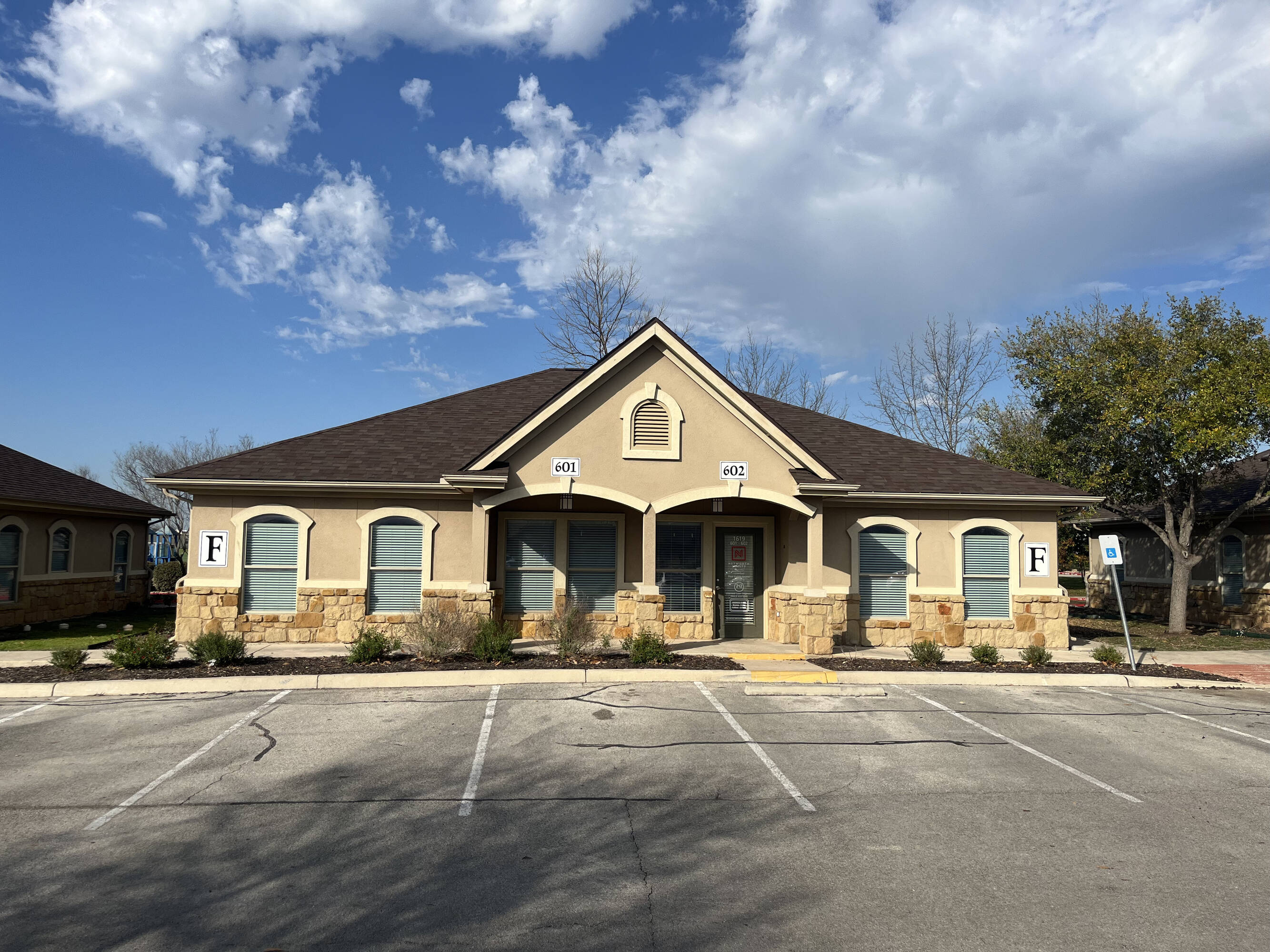 1619 E Common St, New Braunfels, TX 78130 | Crexi.com