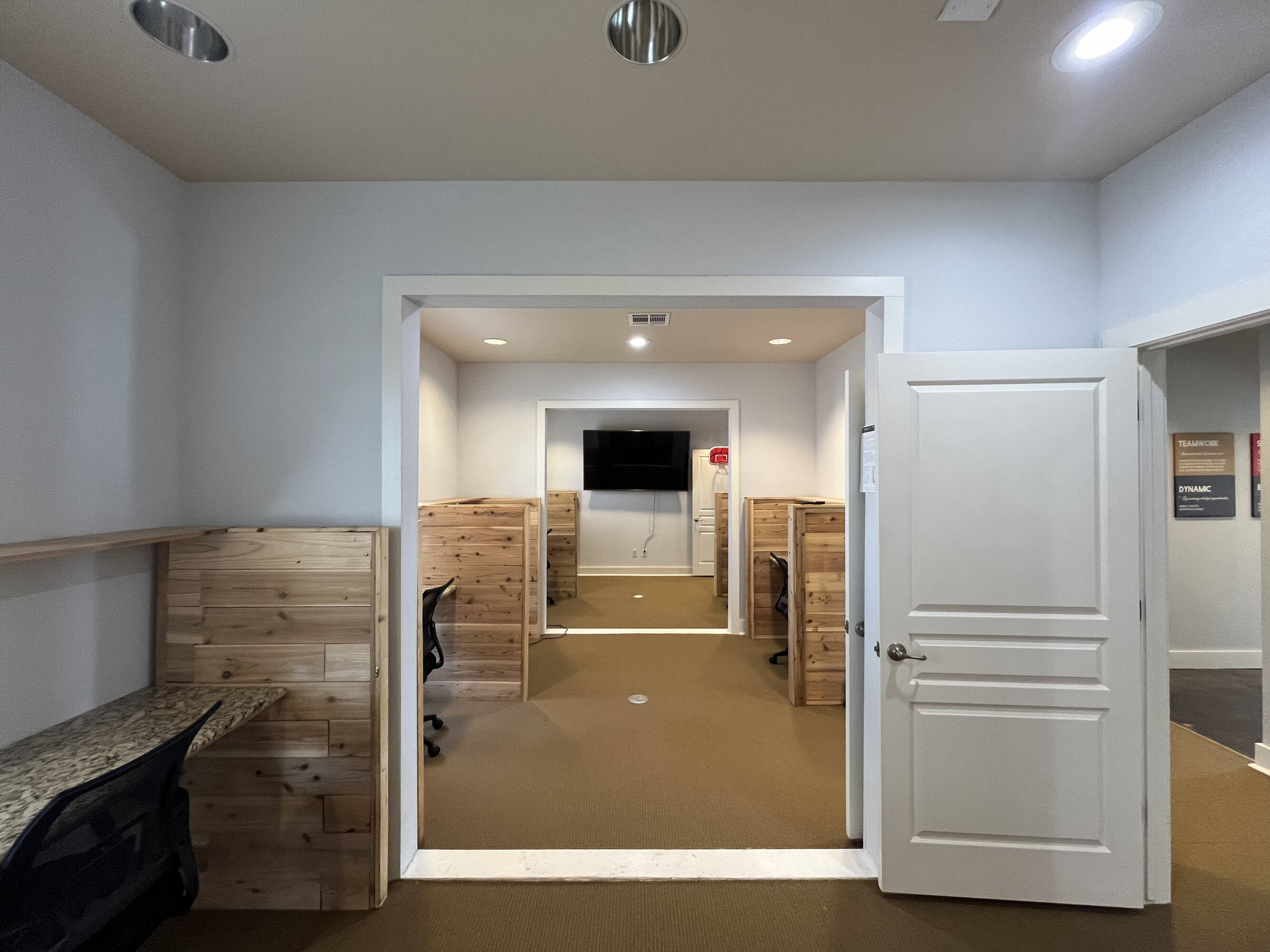 1619 E Common St, New Braunfels, TX 78130 | Crexi.com