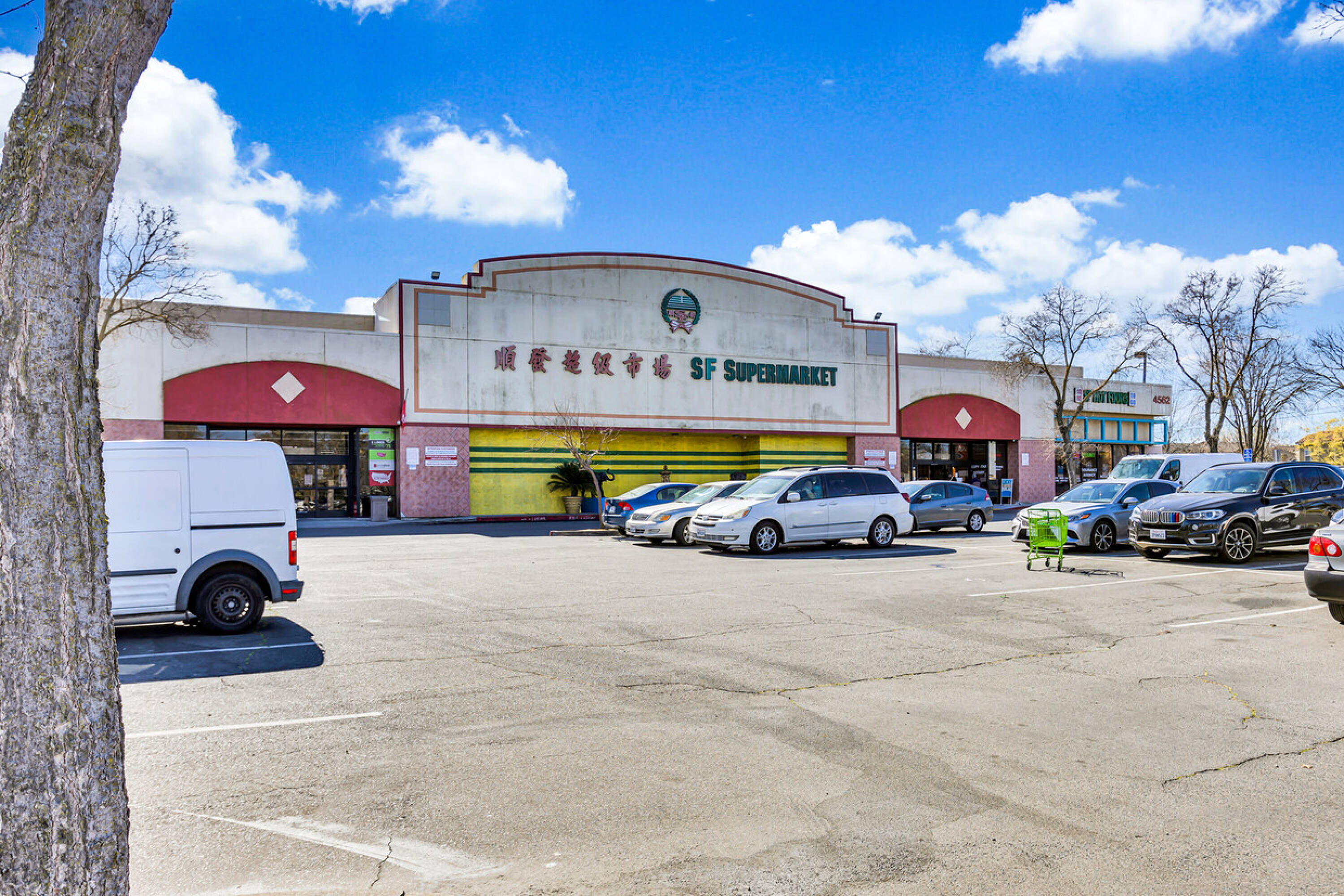 4550 Mack Rd, Sacramento, CA 95823 | Crexi.com