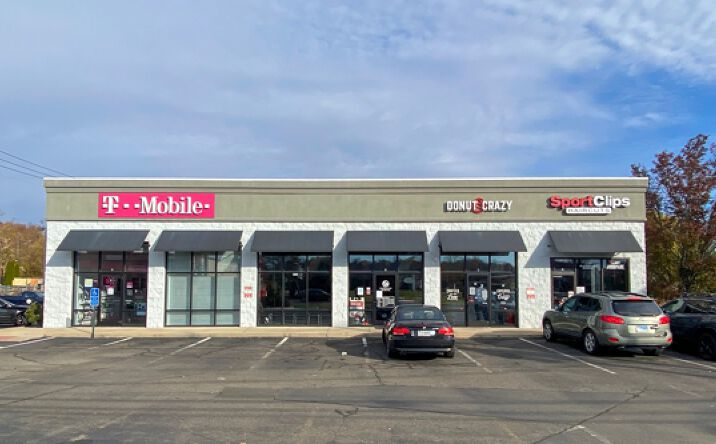 972 W Main St, Branford, CT 06405 | Crexi.com