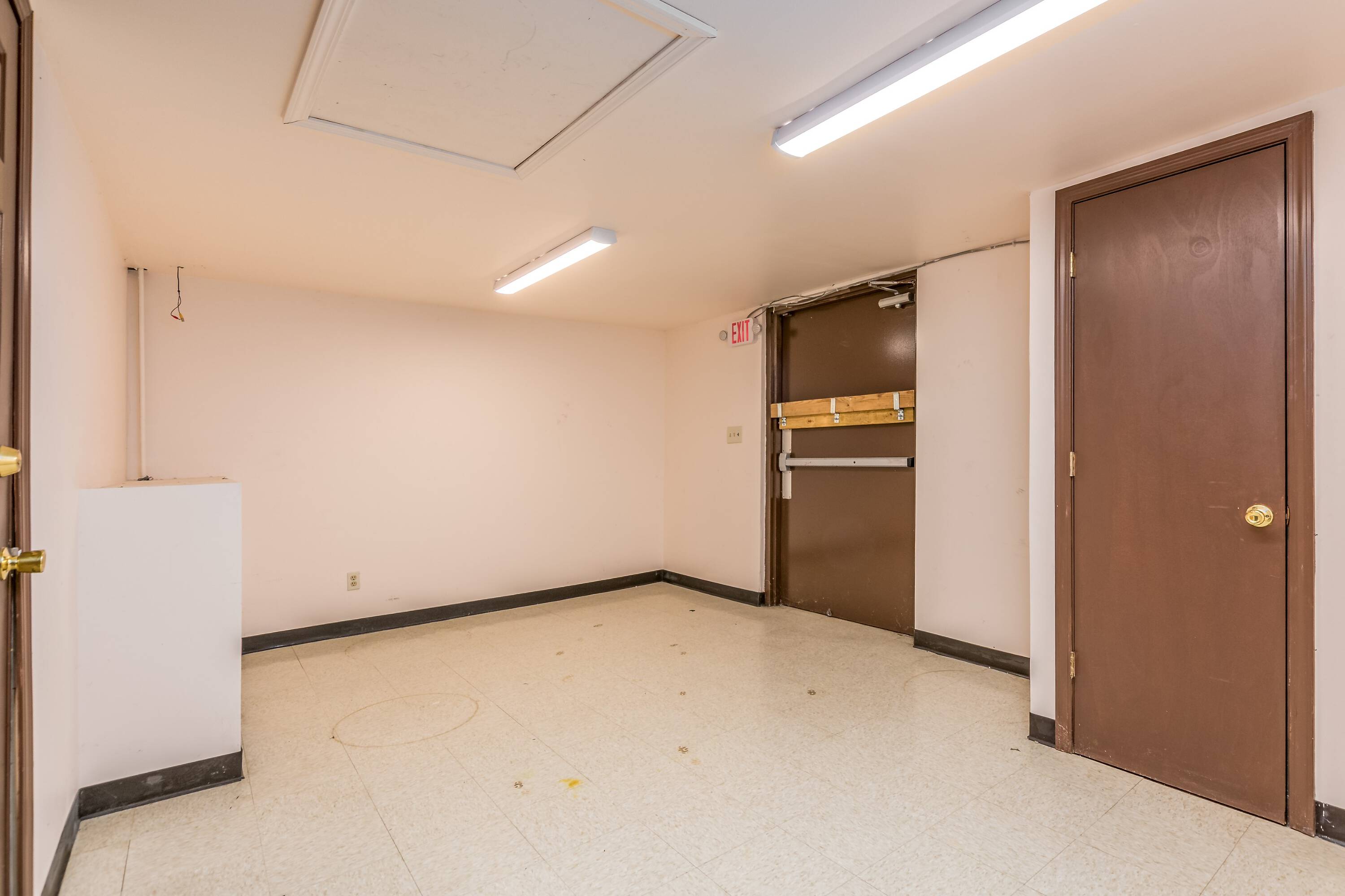 4380 Reading Rd, Cincinnati, OH 45229 | Crexi.com