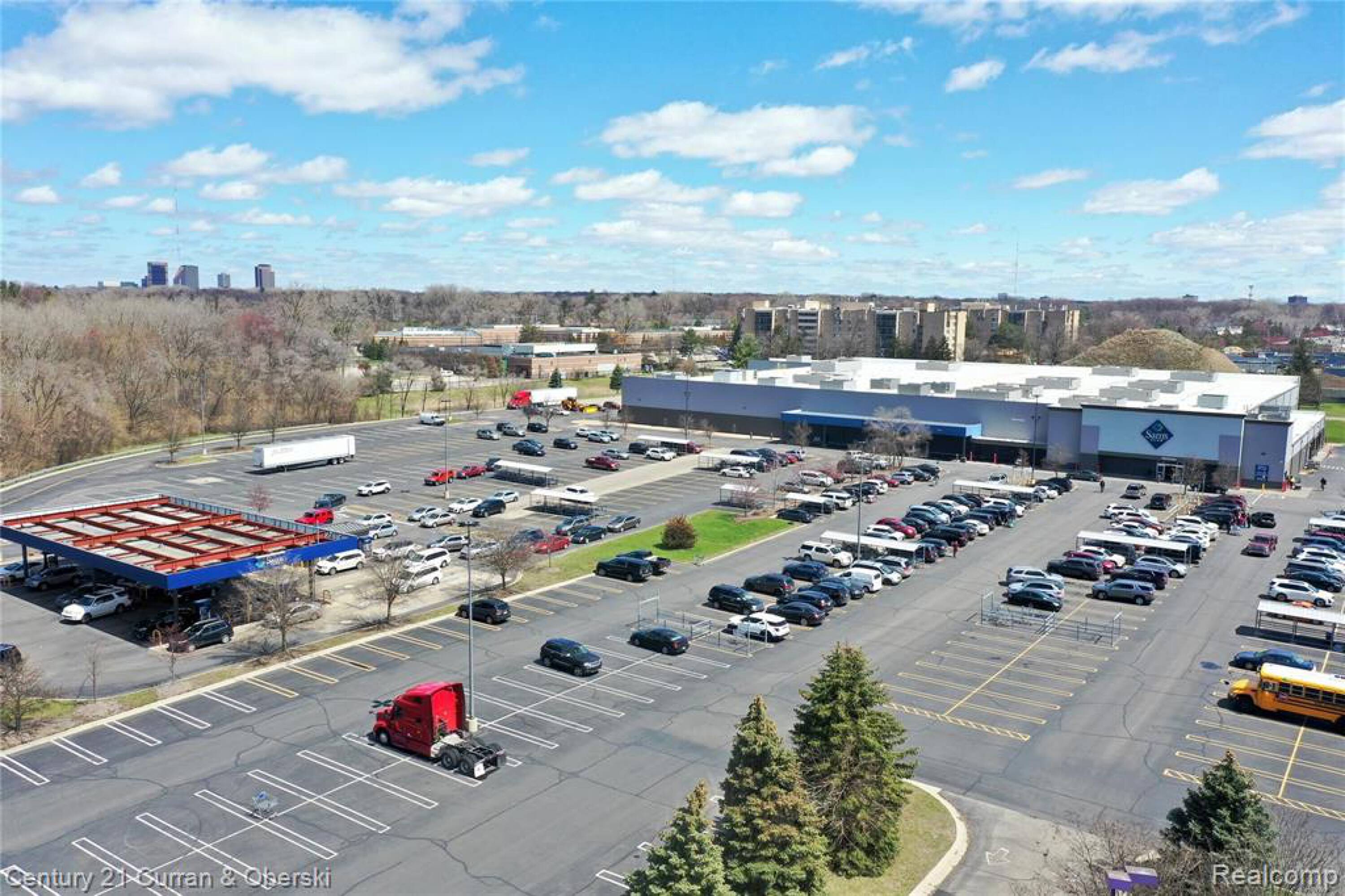 22650 Eight Mile Rd, Southfield, MI 48034 | Crexi.com