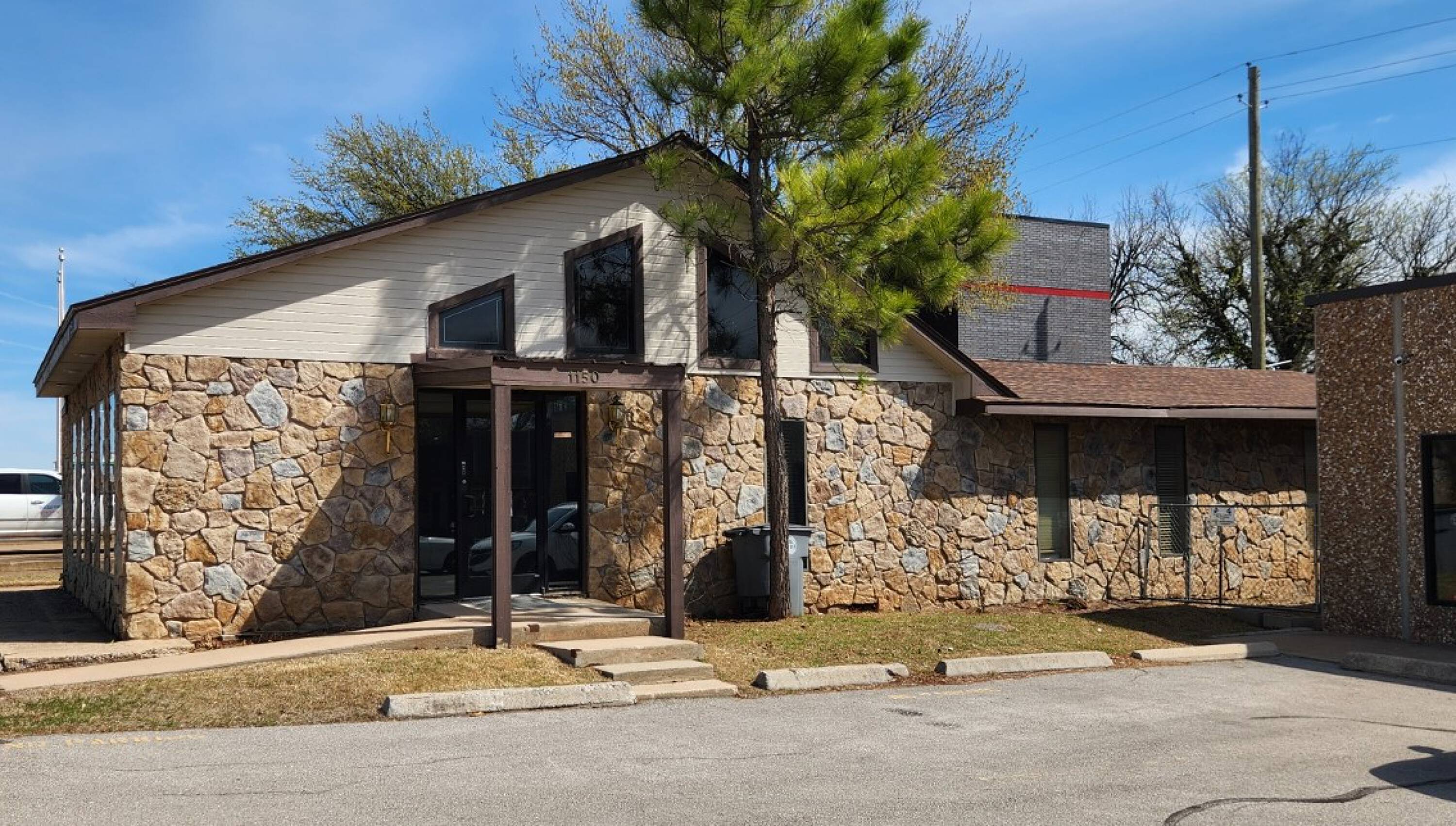 1150 NW Cache Rd, Lawton, OK 73507 | Crexi.com