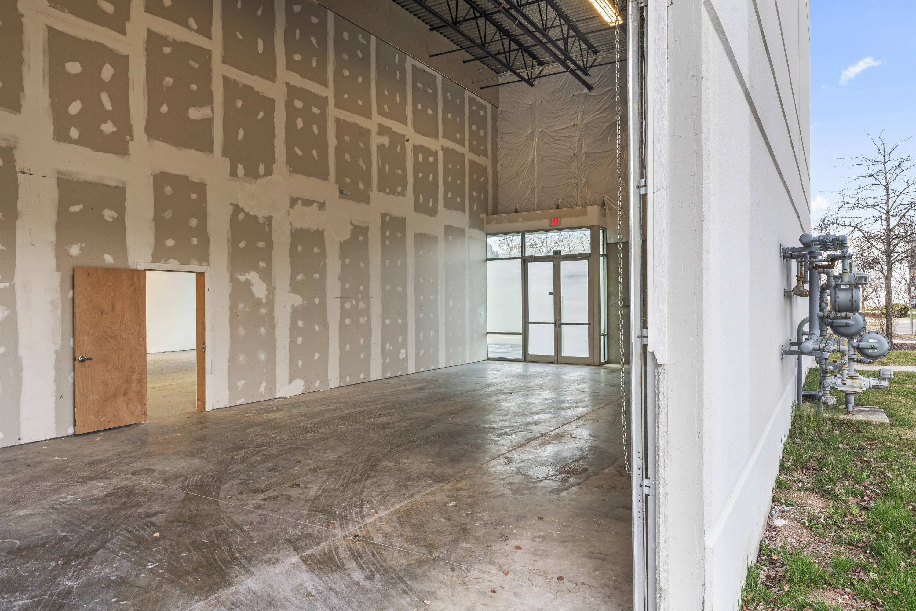 44810 OLD OX RD Sterling VA 20166-2530 APN: 045-15-3217-000 | Crexi.com