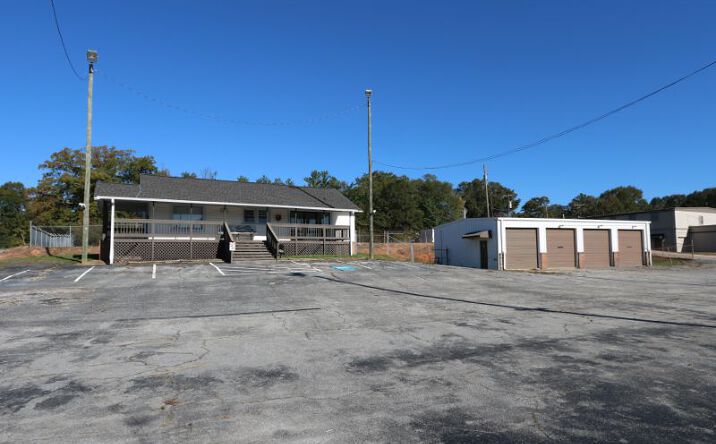 1450 W Wade Hampton Blvd, Greer, SC 29650 | Crexi.com