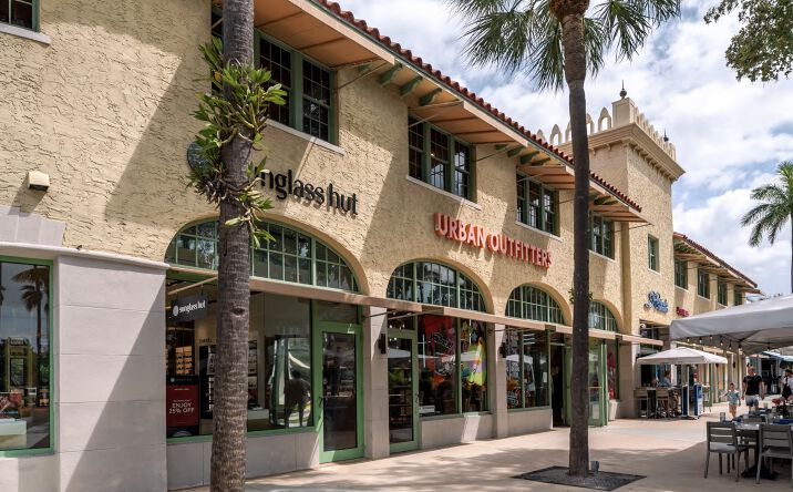 841 Lincoln Rd, Miami Beach, FL 33139 | Crexi.com