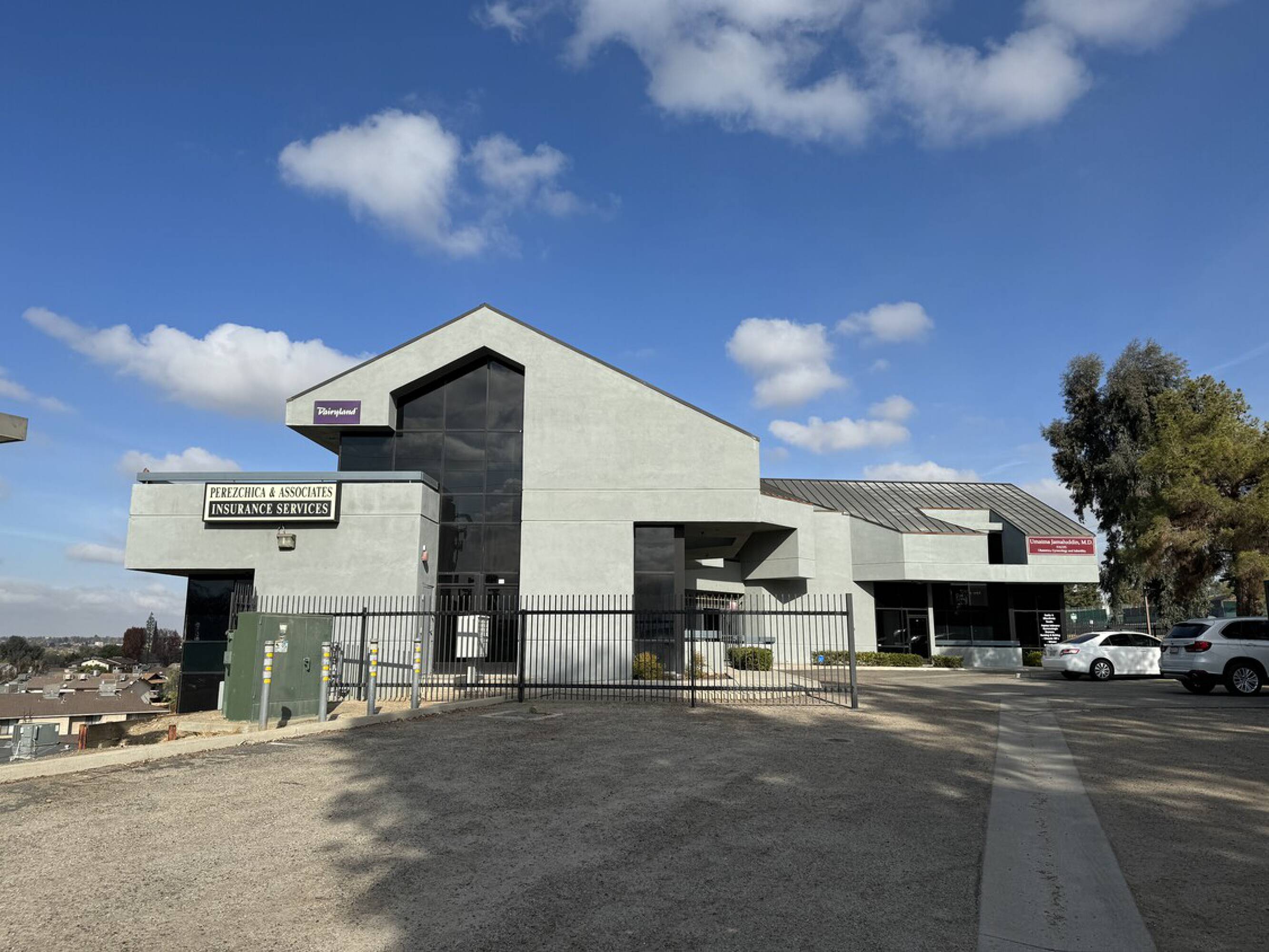 100 W Columbus St, Bakersfield, CA 93301 | Crexi.com