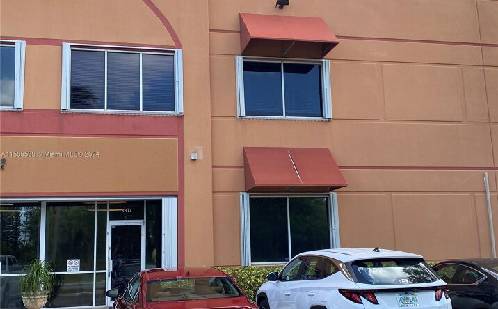 1345 NW 98th Ct, Miami, FL 33172 | Crexi.com