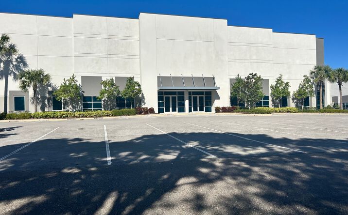 8515 126th Ave N, Largo, FL 33773 | Crexi.com