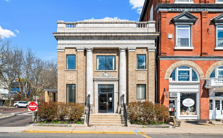 209 N Main St, Sellersville, PA 18960 | Crexi.com