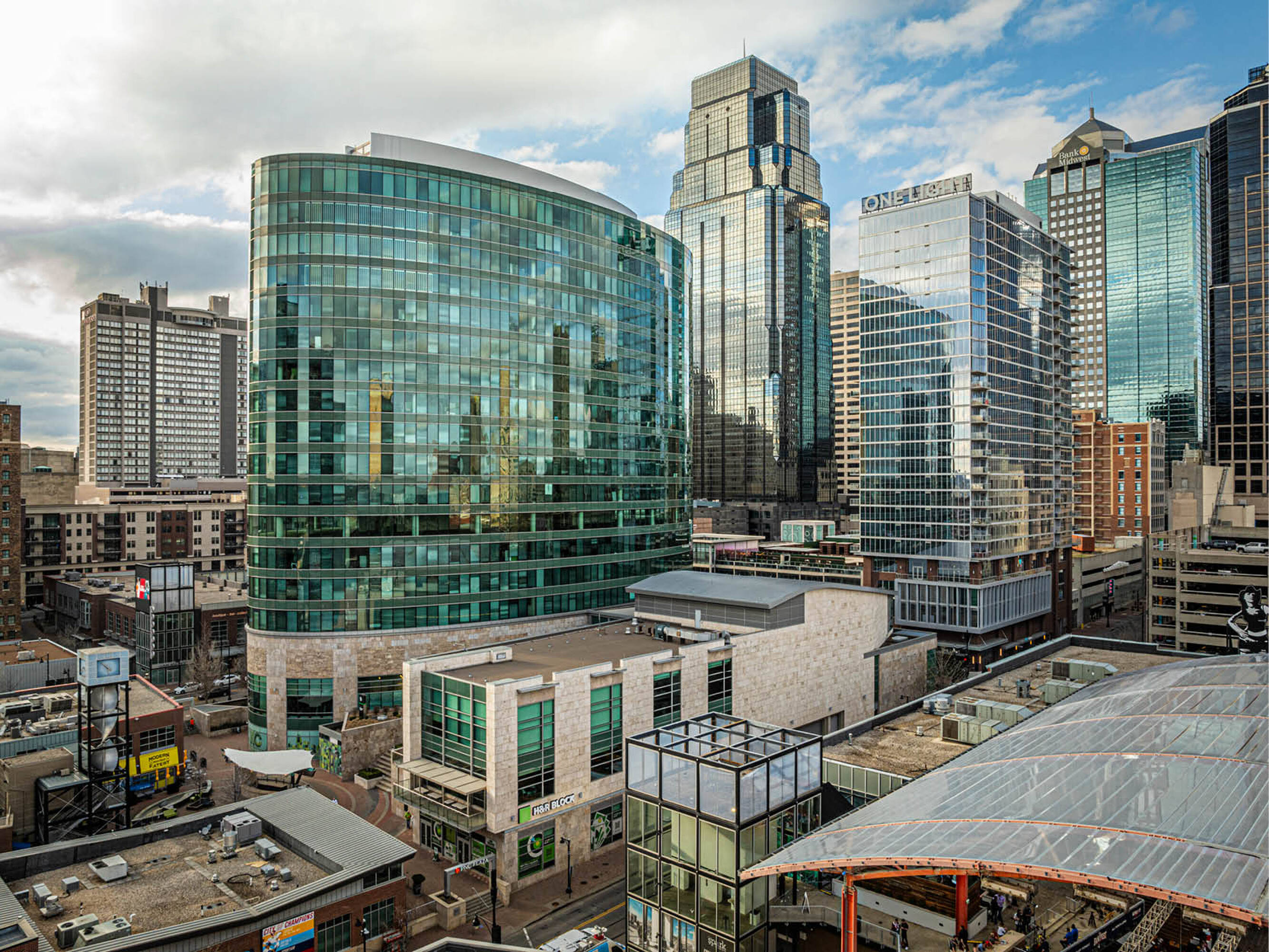 1301 Main St, KCMO, MO 64105 | Crexi.com