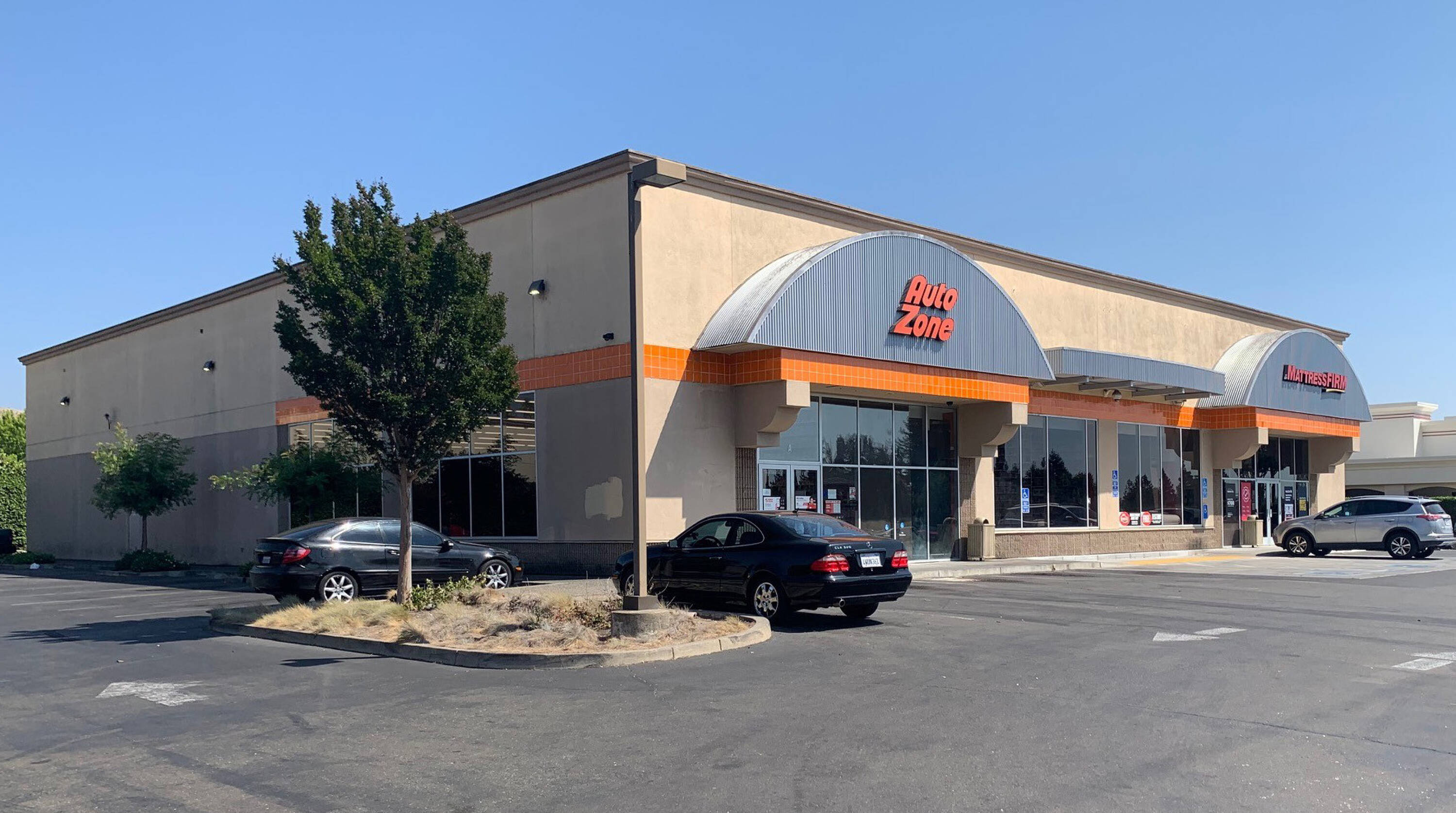 2510 Santa Rosa Ave, Santa Rosa, CA 95407 | Crexi.com