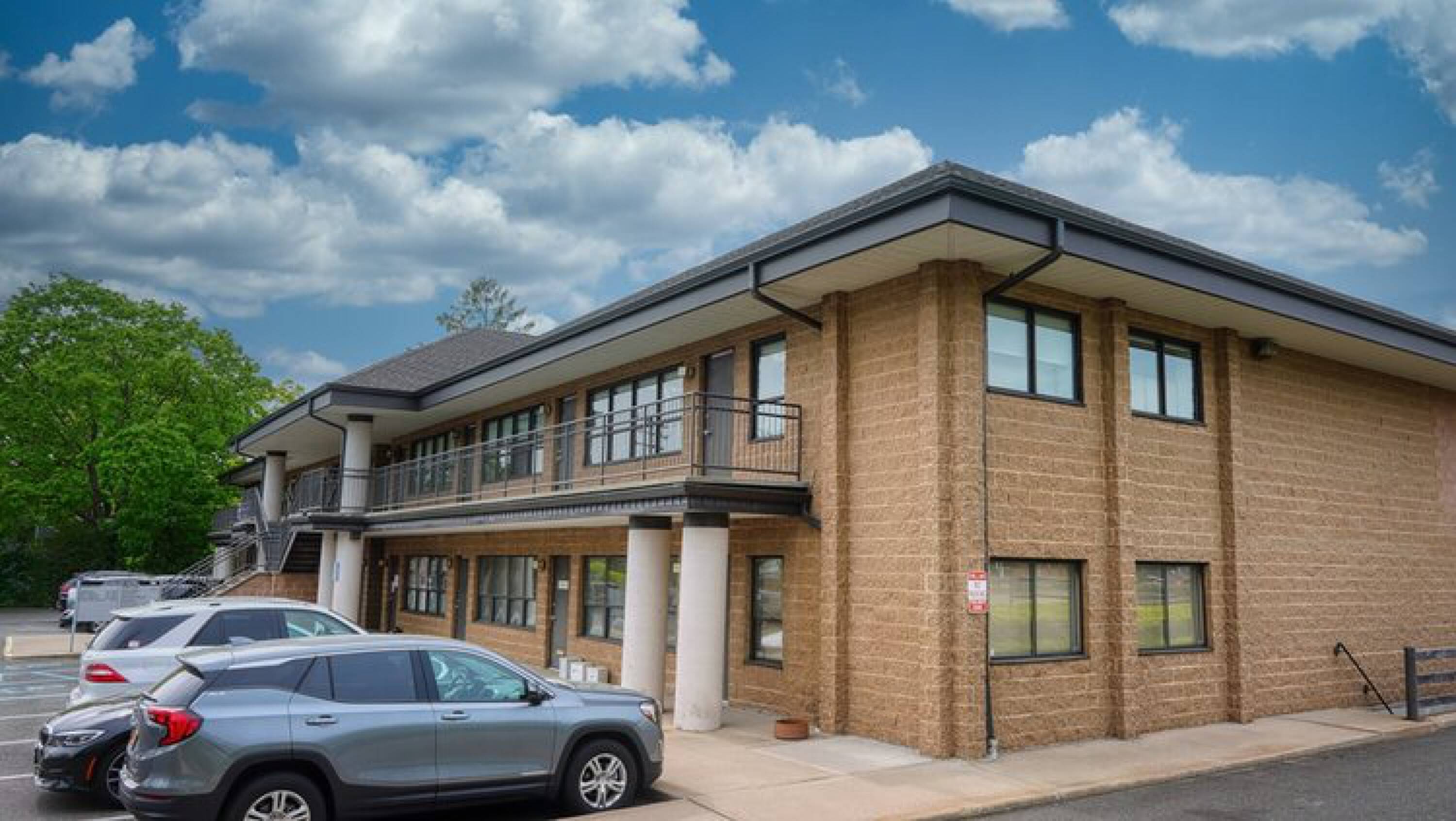 175 E Main St, Huntington, NY 11743 | Crexi.com