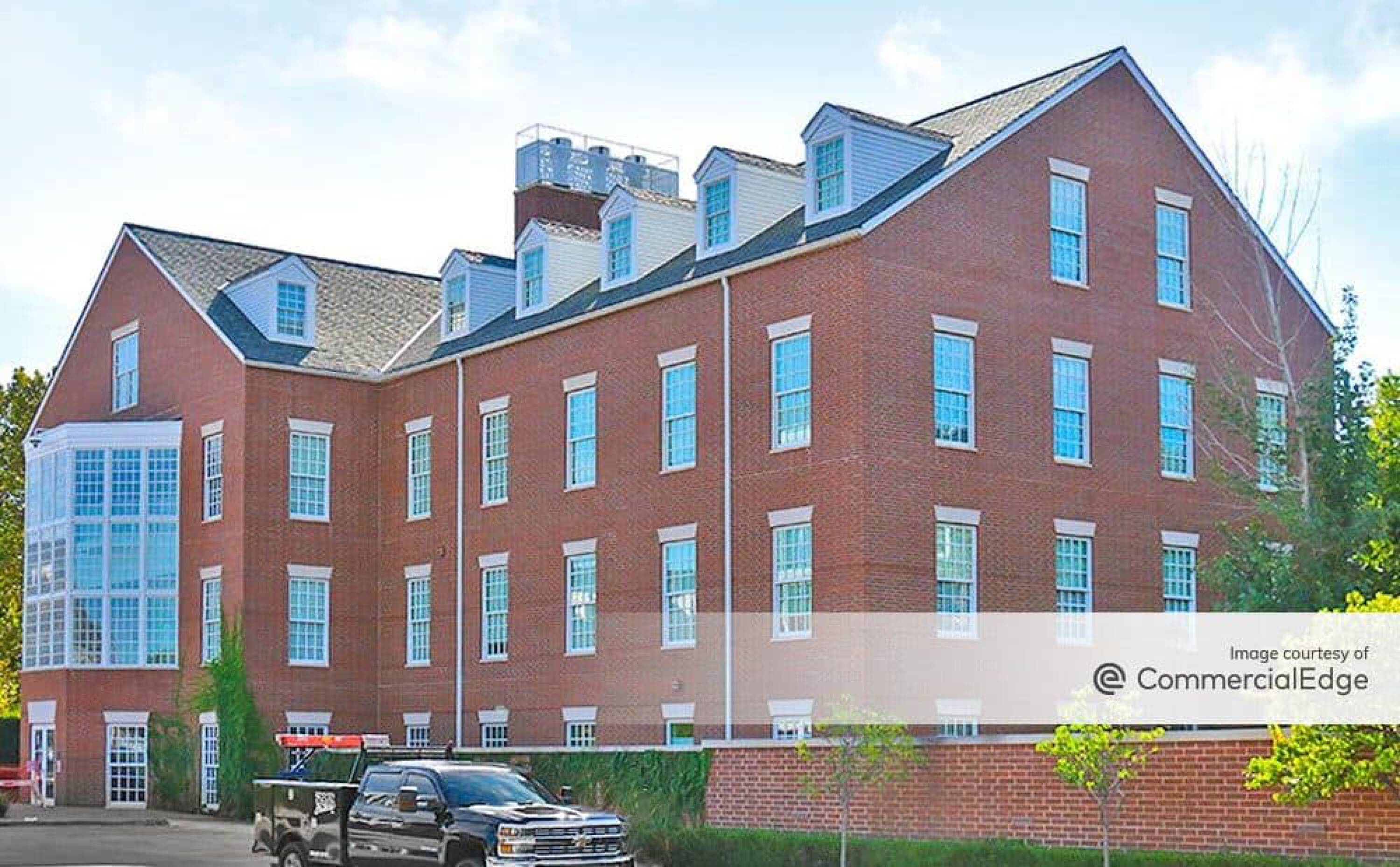 6040 N Western Ave, Oklahoma City, OK 73118 | Crexi.com